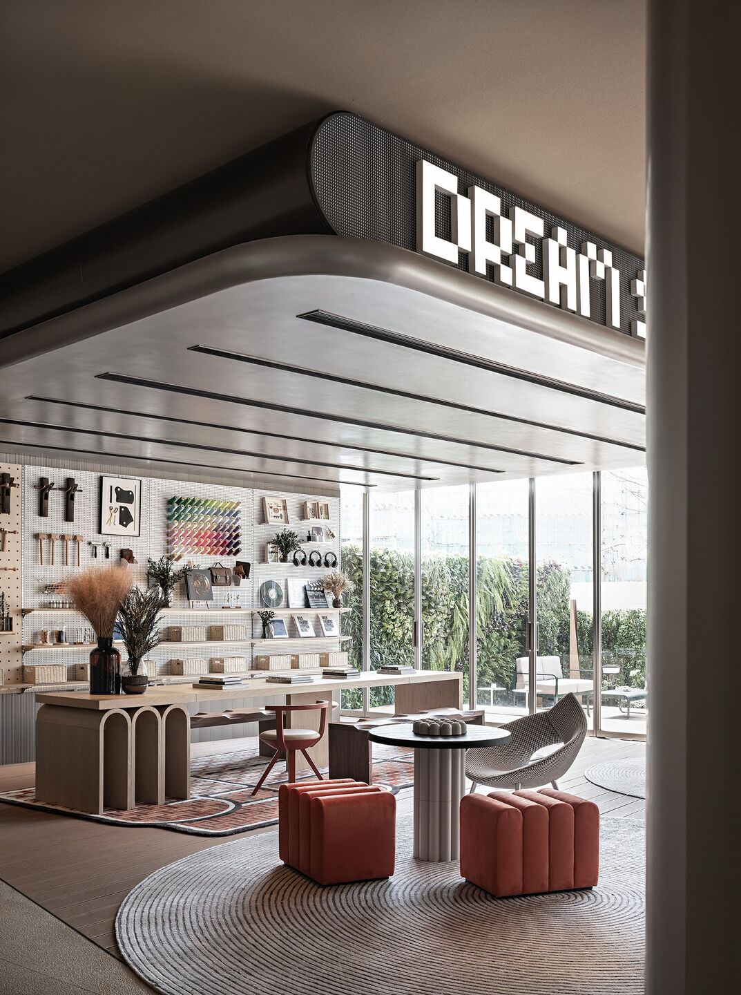 Gallery of Gemdale Upview Sales Center | TOMO DESIGN | Media - 22