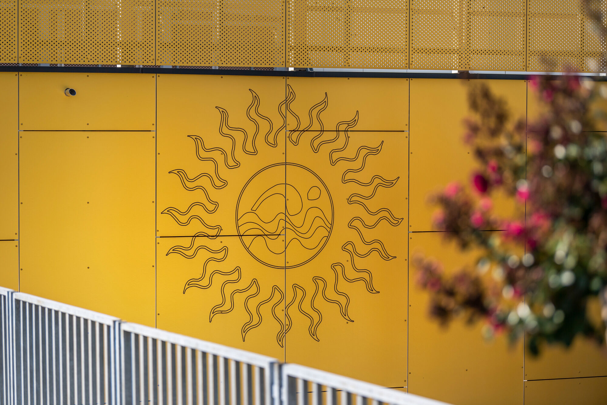 Rockpanel Metals - Facade cladding with Industrial look by Rockpanel ...