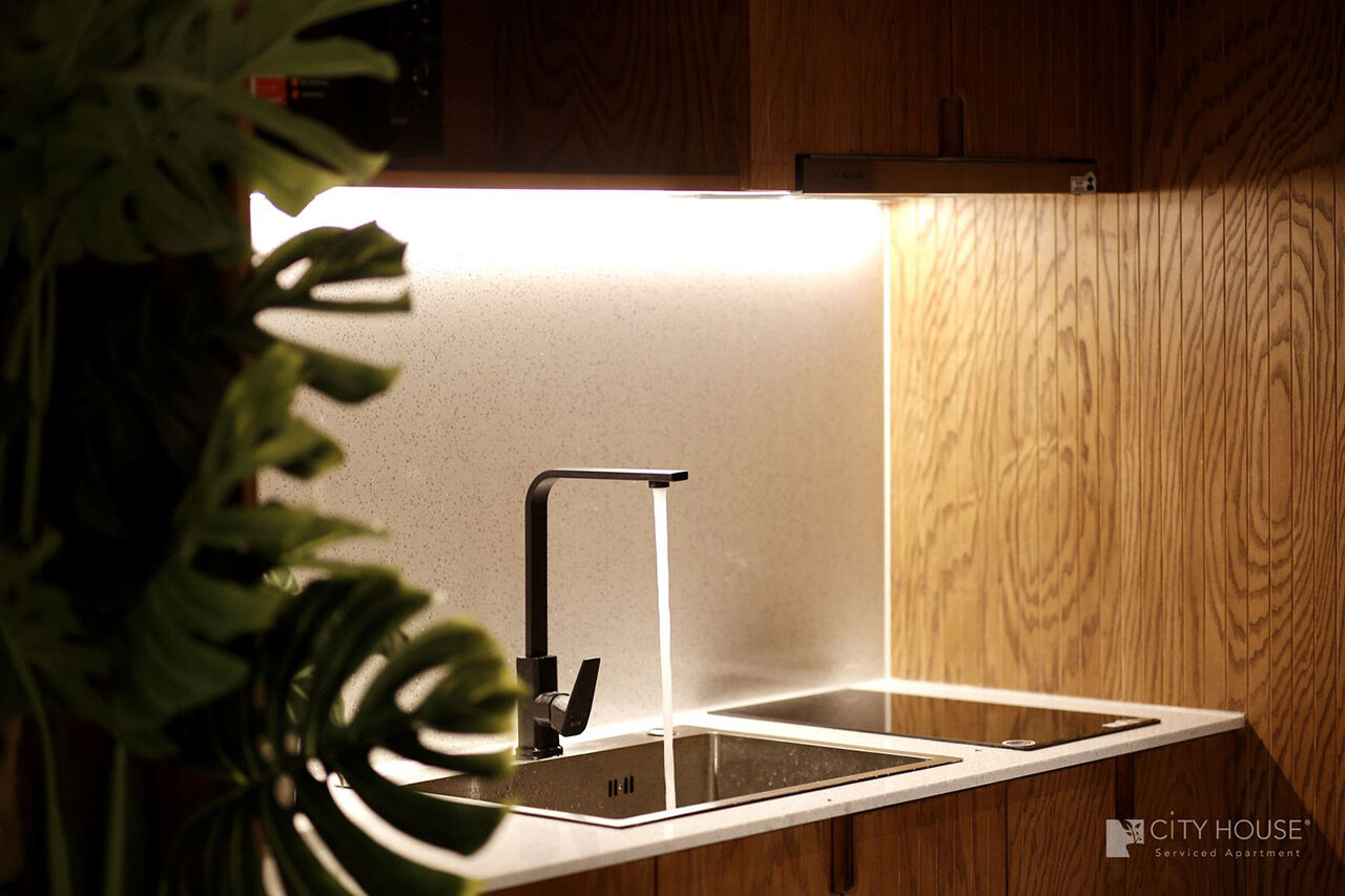 Gallery of City Oasis Apartment | kobi lighting studio | Media - 35