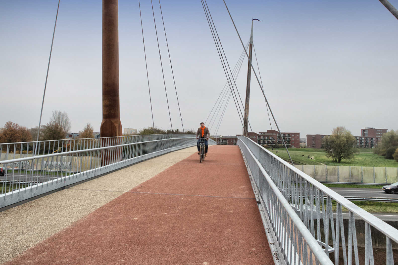 Pedestrian and Bicycle bridge A28, Harderwijk | ZJA | Archello