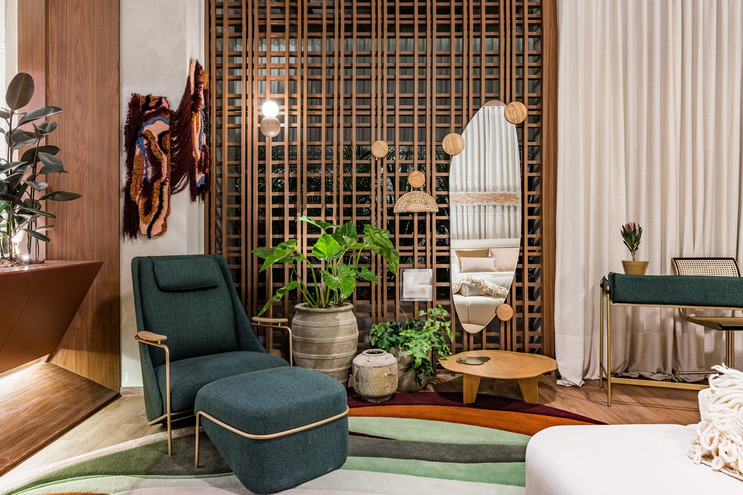 'Mirror of Soul' at Casacor SP 2022 | Beatriz Quinelato Arquitetura | Archello