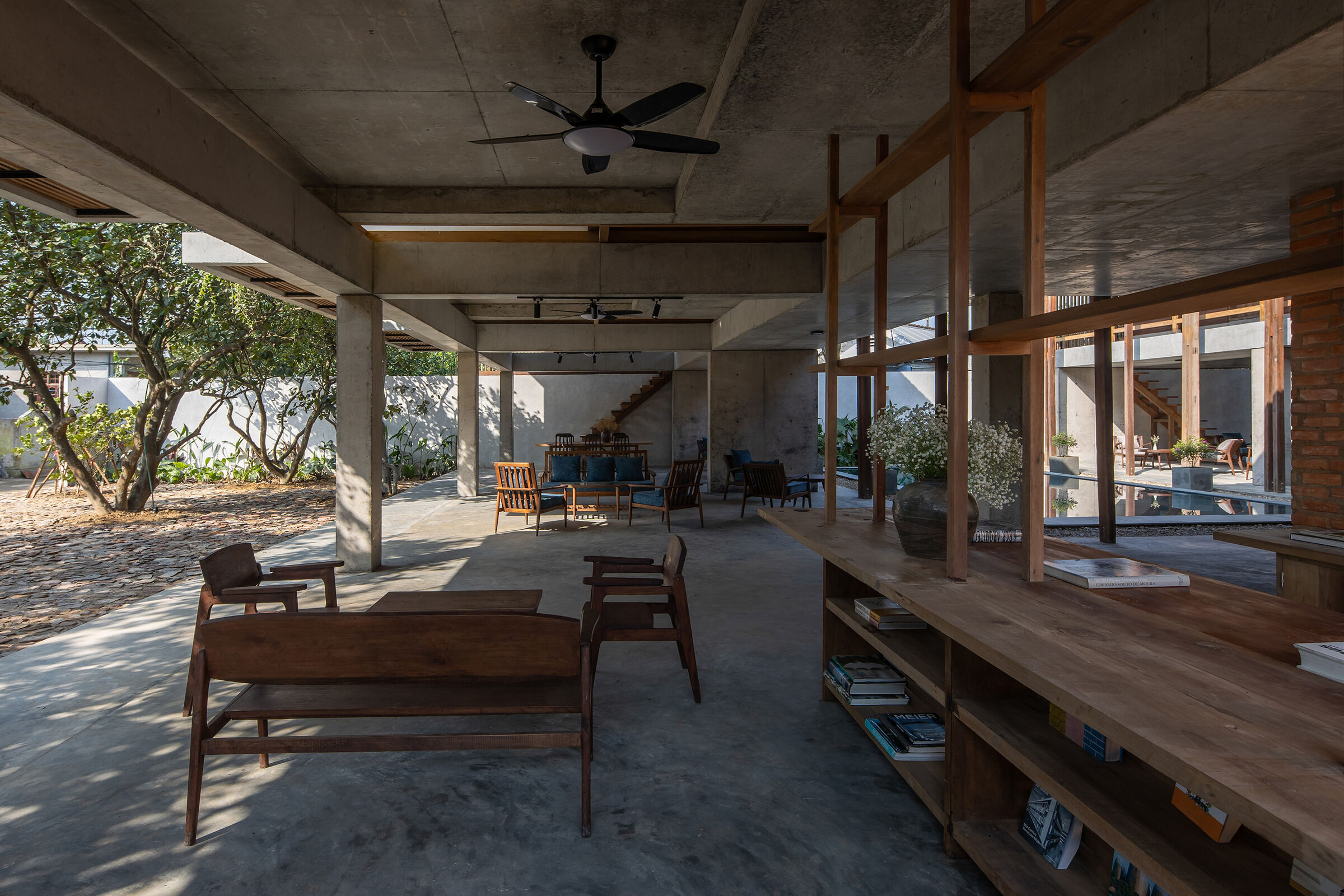 Gallery of Hachi Homestay & Spa / Hachi Pomelo House | SILAA | Media - 3