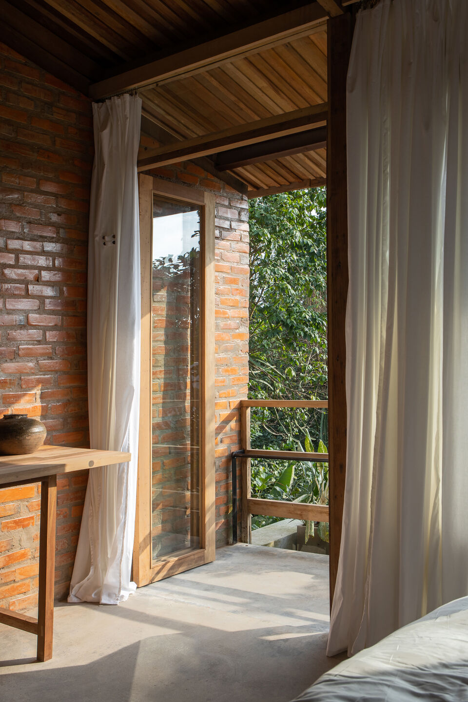 Gallery of Hachi Homestay & Spa / Hachi Pomelo House | SILAA | Media - 36