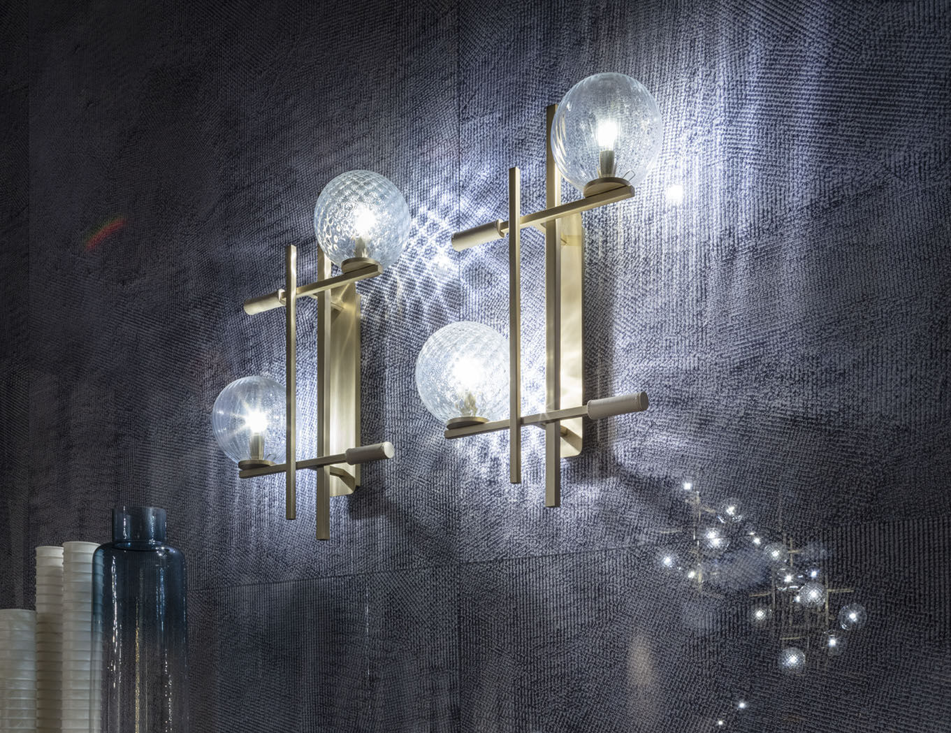 Sicis による Tris Wall sconce | Archello