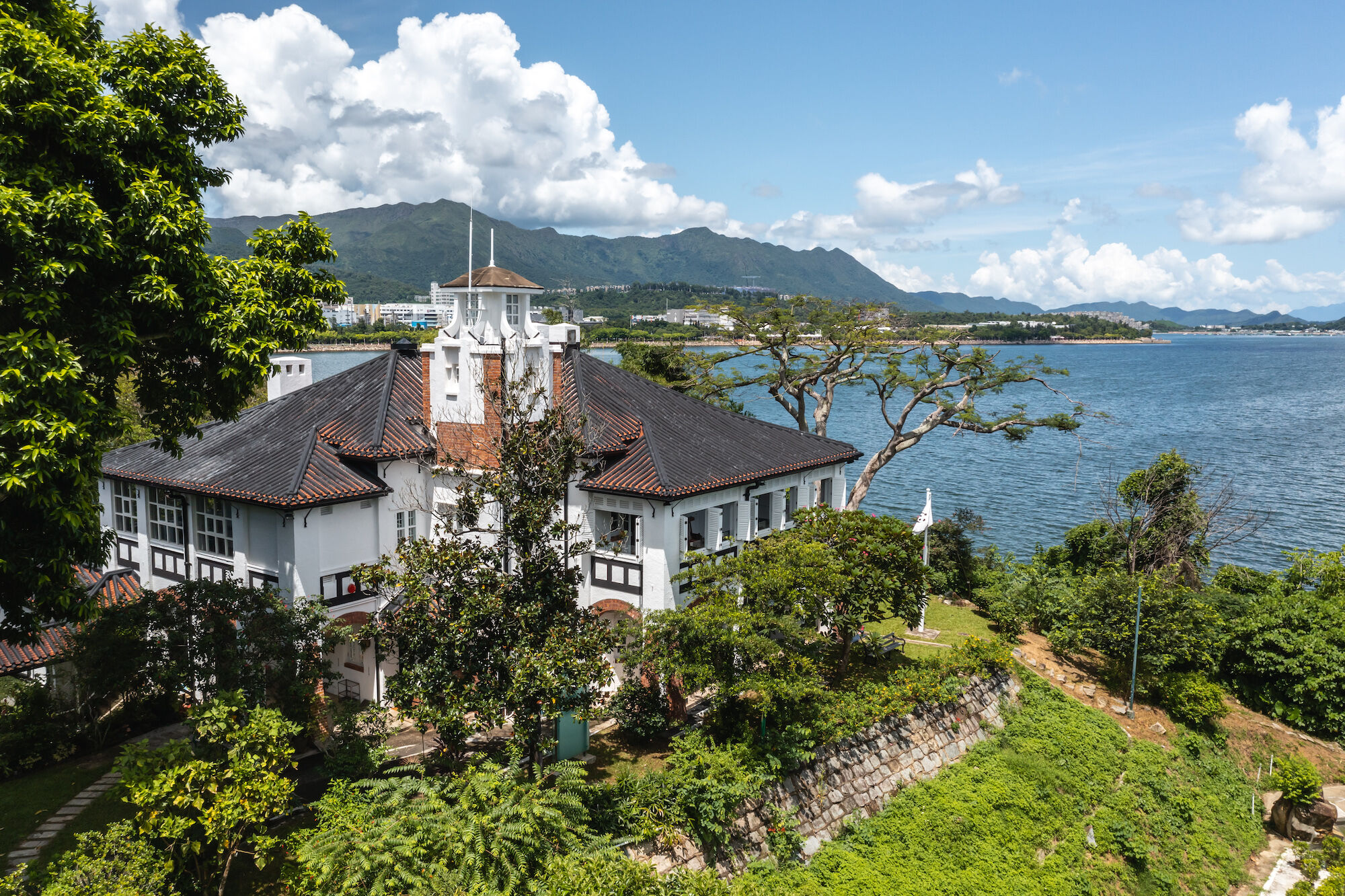 Island House | Purcell | Archello