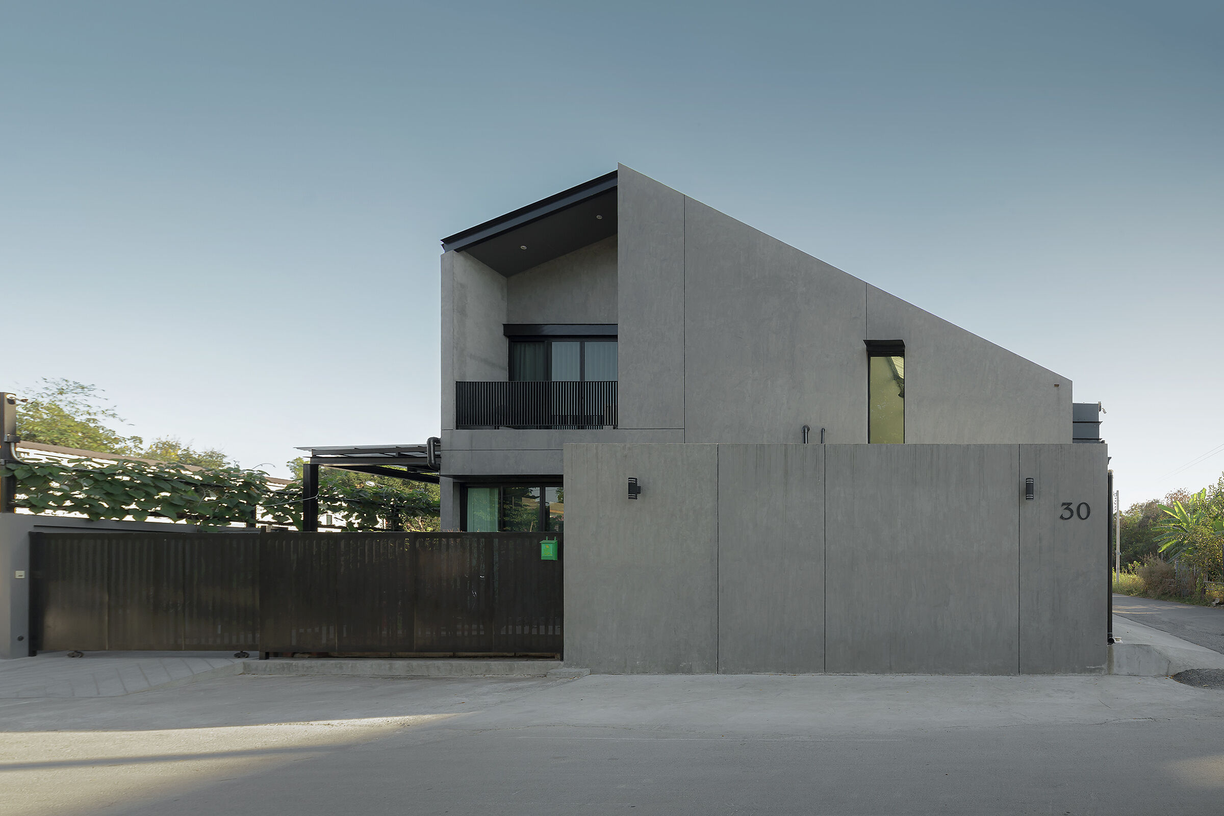 GARAGE HOUSE | I LIKE DESIGN STUDIO | Archello