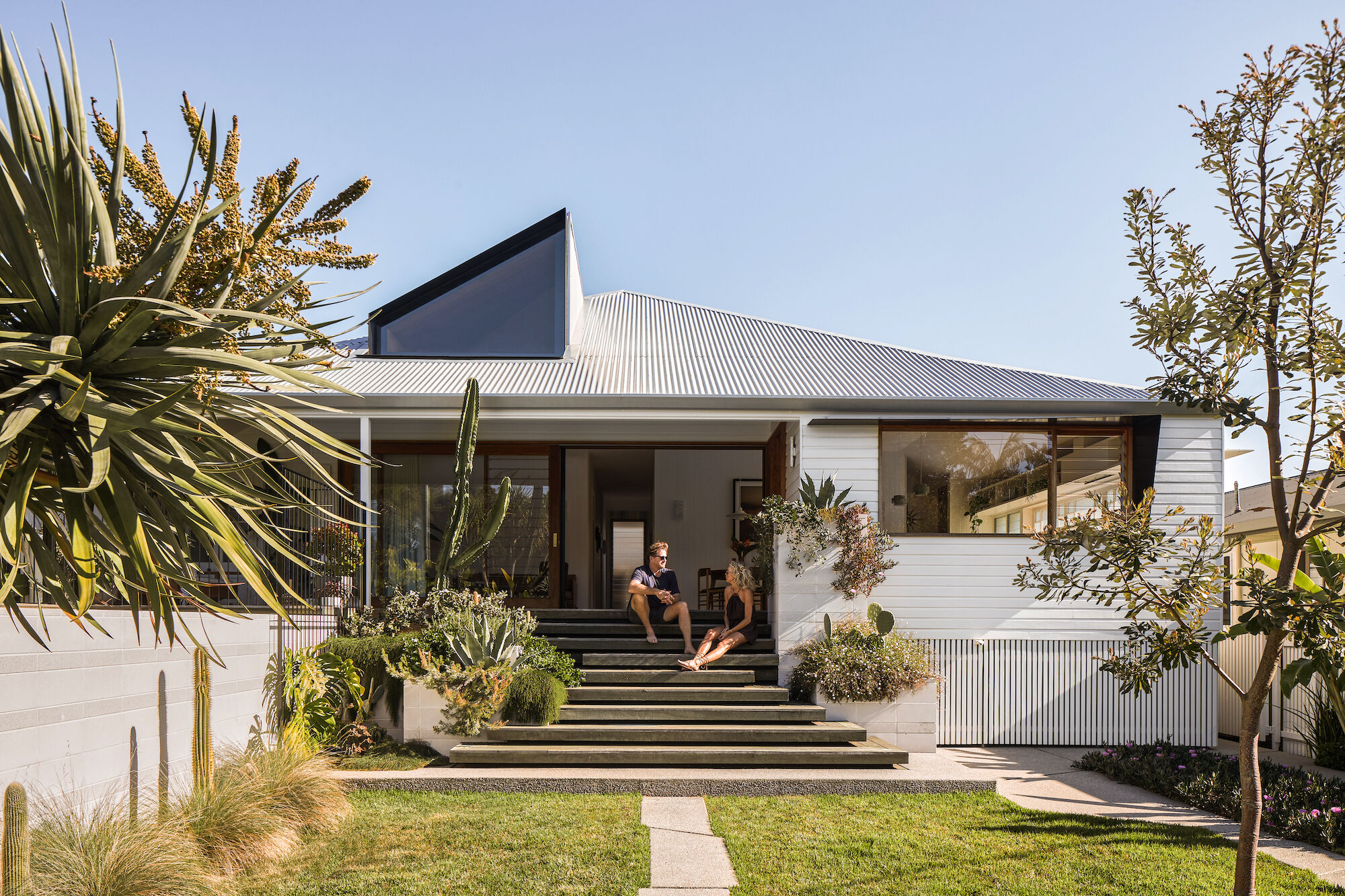 Phoenix House | Harley Graham Architects | Archello
