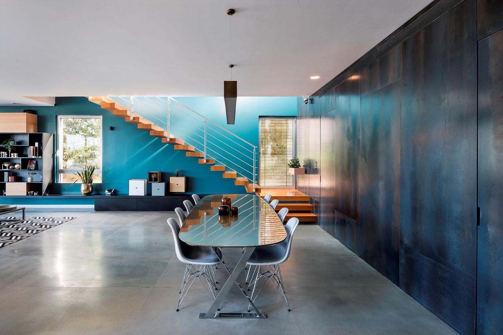 Touched by Color | Adi Aronov architect & interior design | Archello