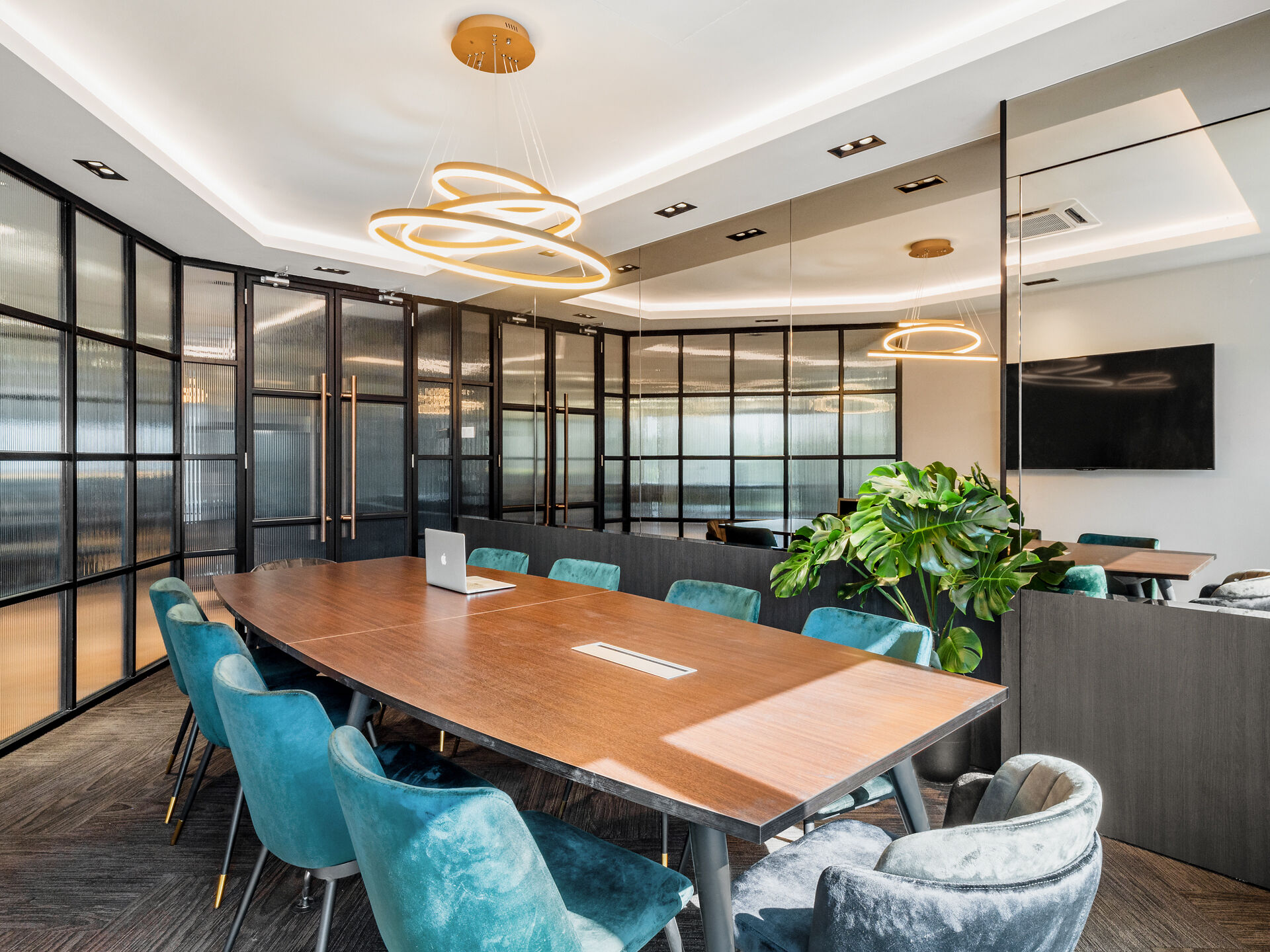 ZN Legal | EzyOffice | Archello