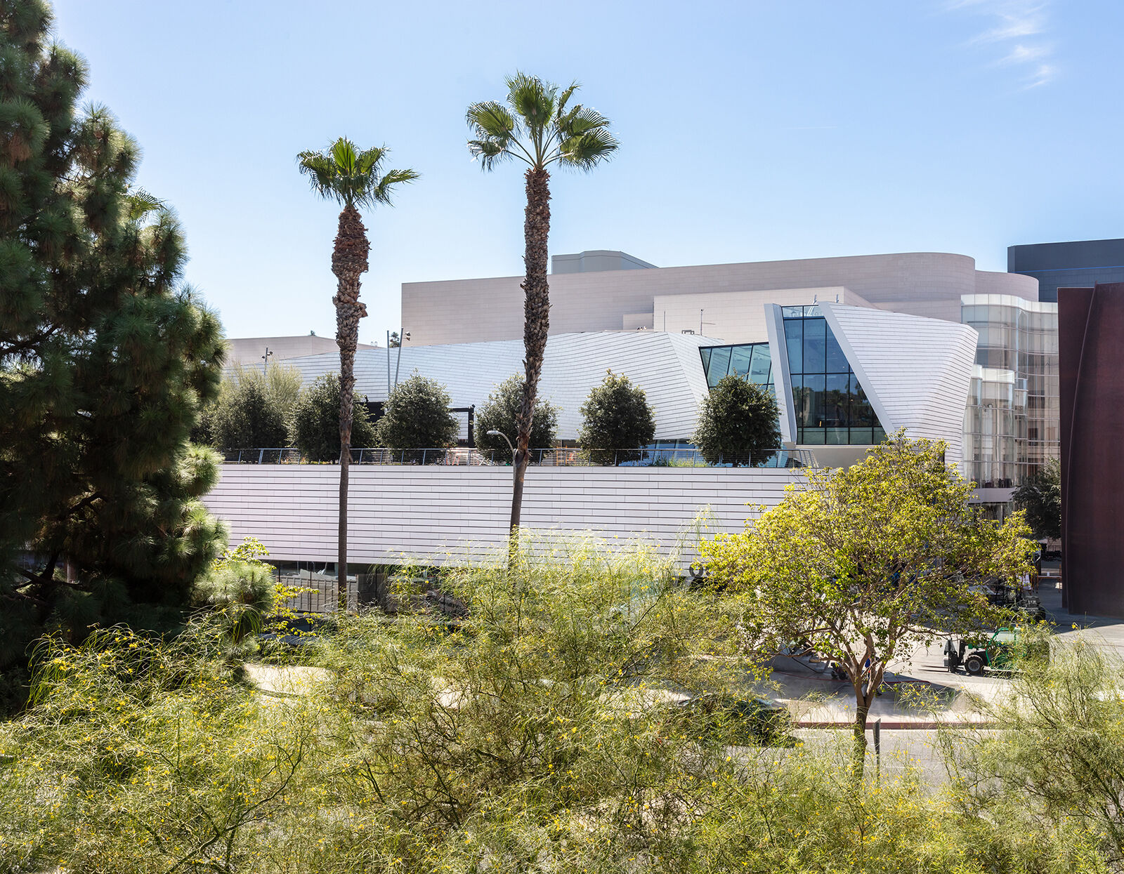 Gallery of OCMA - ORANGE COUNTY MUSEUM OF ART | Morphosis Architects ...