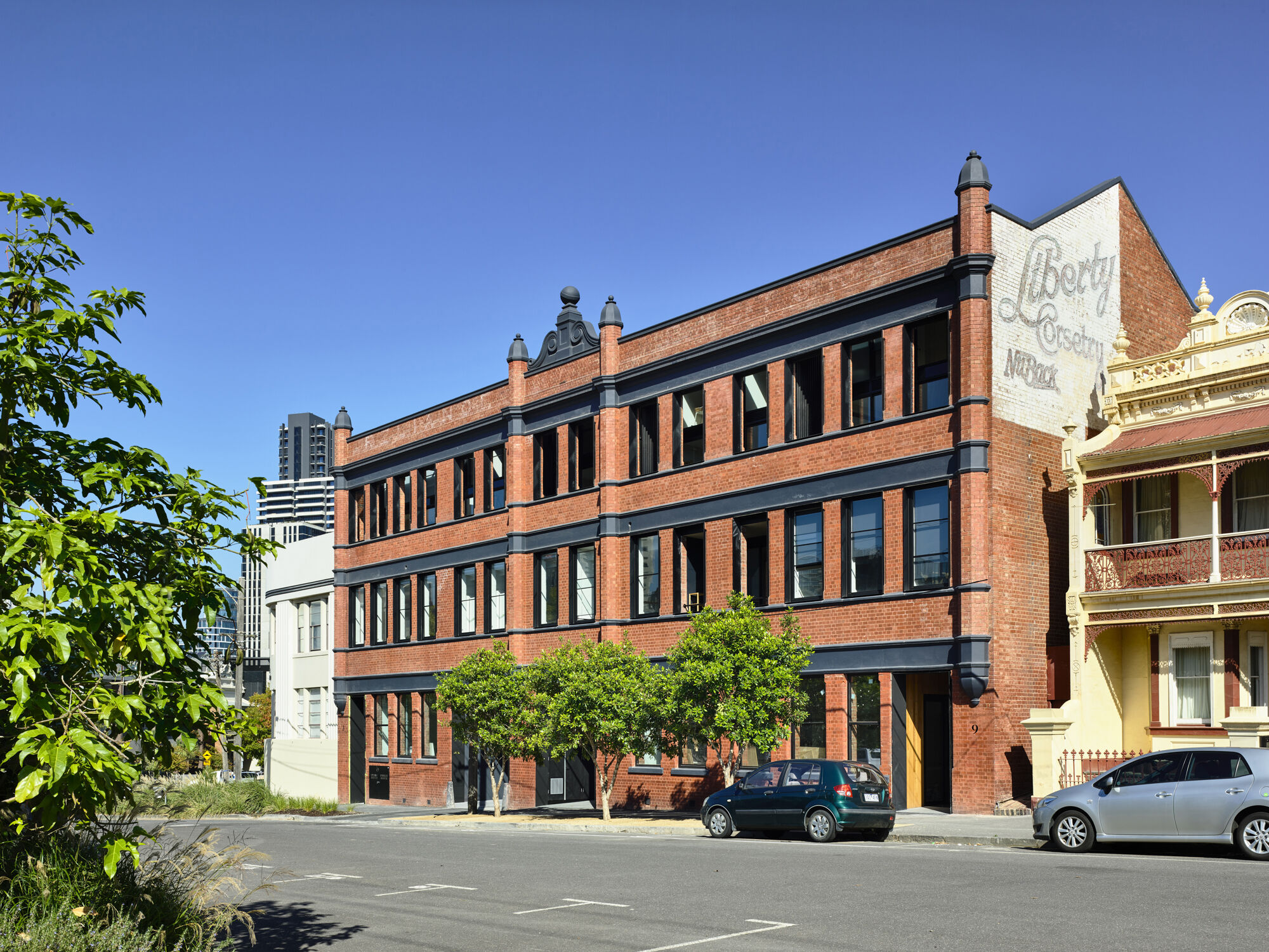 Howard West Residences | Jackson Clements Burrows Architects | Archello