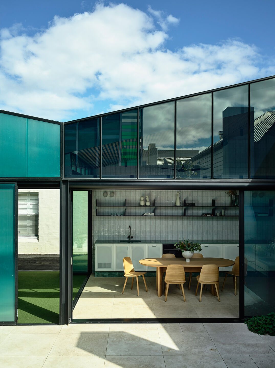Laneway Terrace | Jackson Clements Burrows Architects | Archello