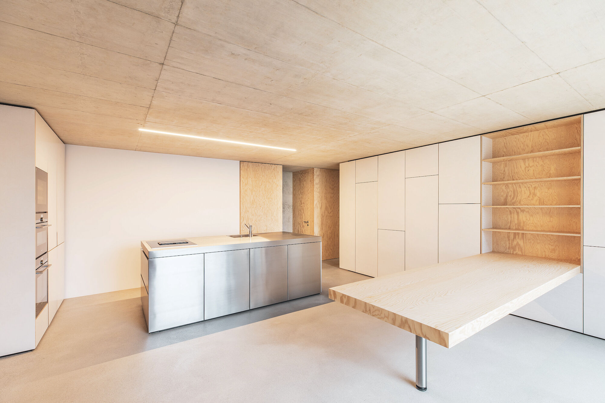 Stable Conversion | LINK architectes SA | Archello