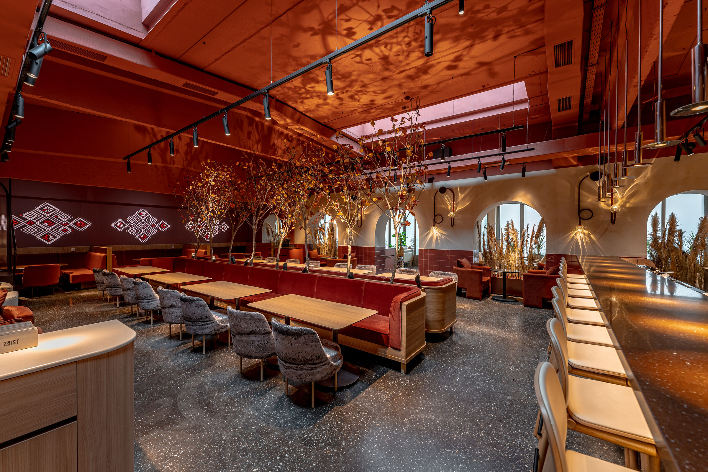 ZMIST Bar | Expolight | Archello