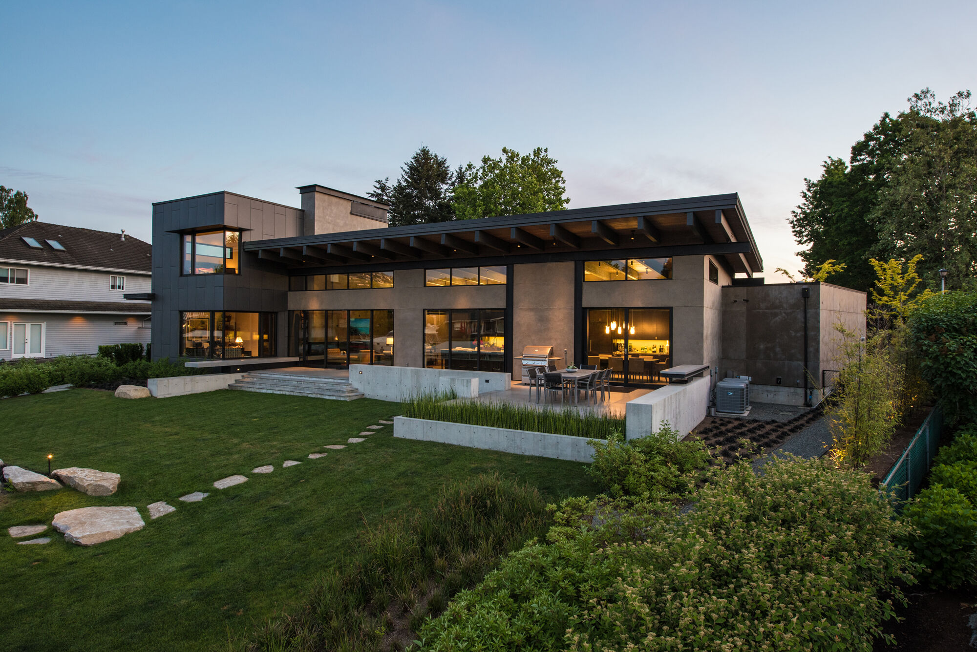 Canal Residence | Kor Architects | Archello