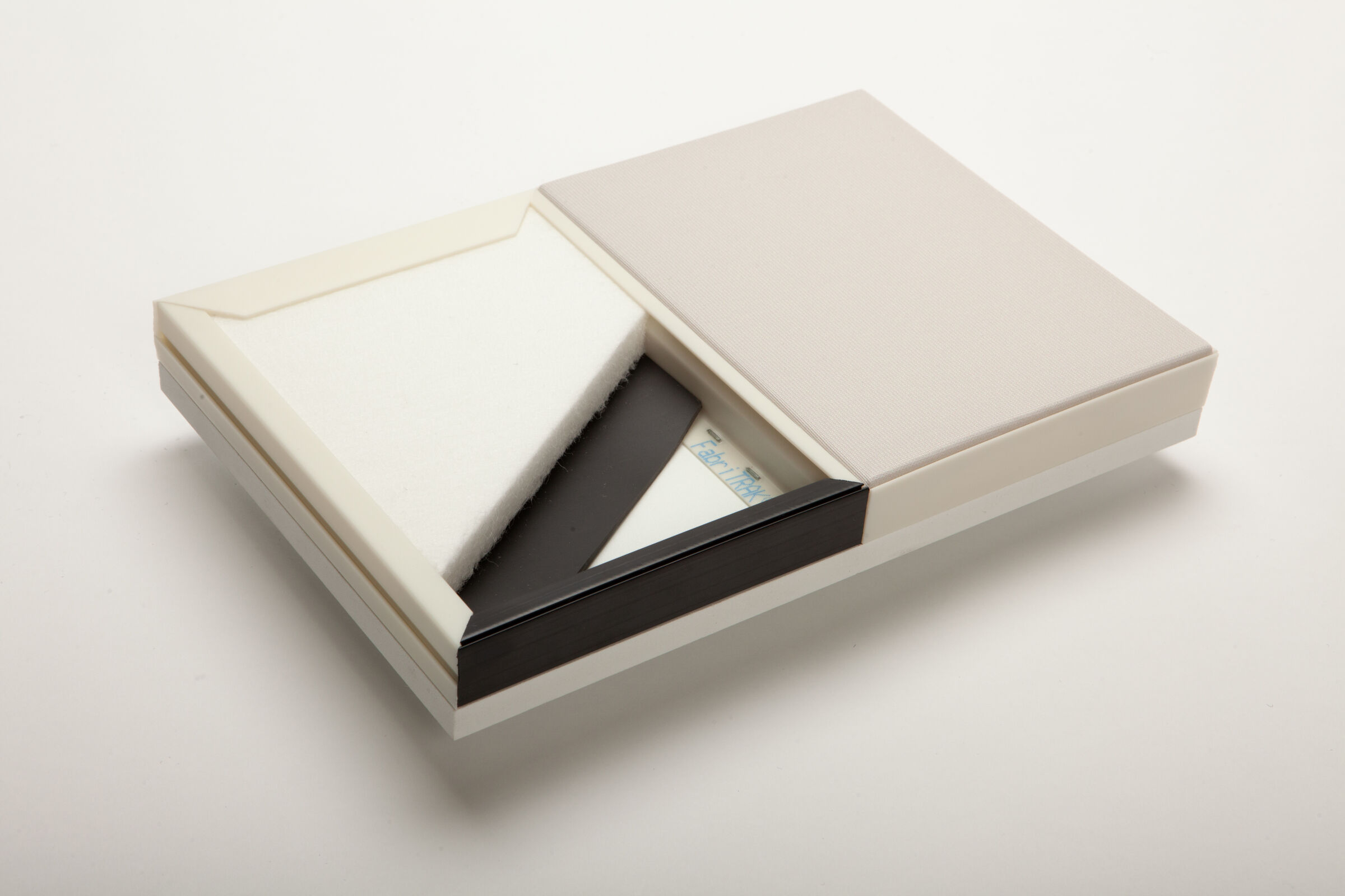 FabriTRAK® による TerraCORE® Poly | Archello