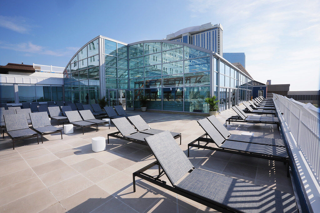 Resorts AC Rooftop Pool | OpenAire | Archello