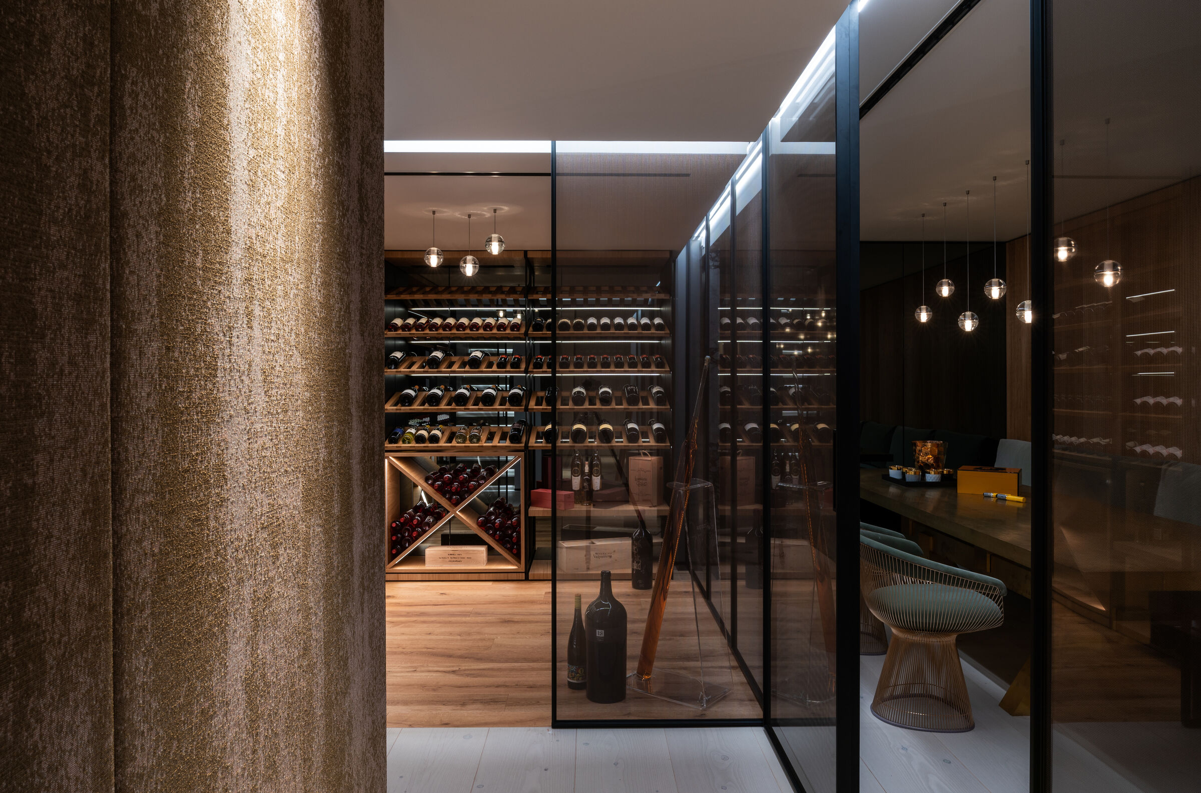 Wine Bar Rosso | Reimann Architecture | Archello