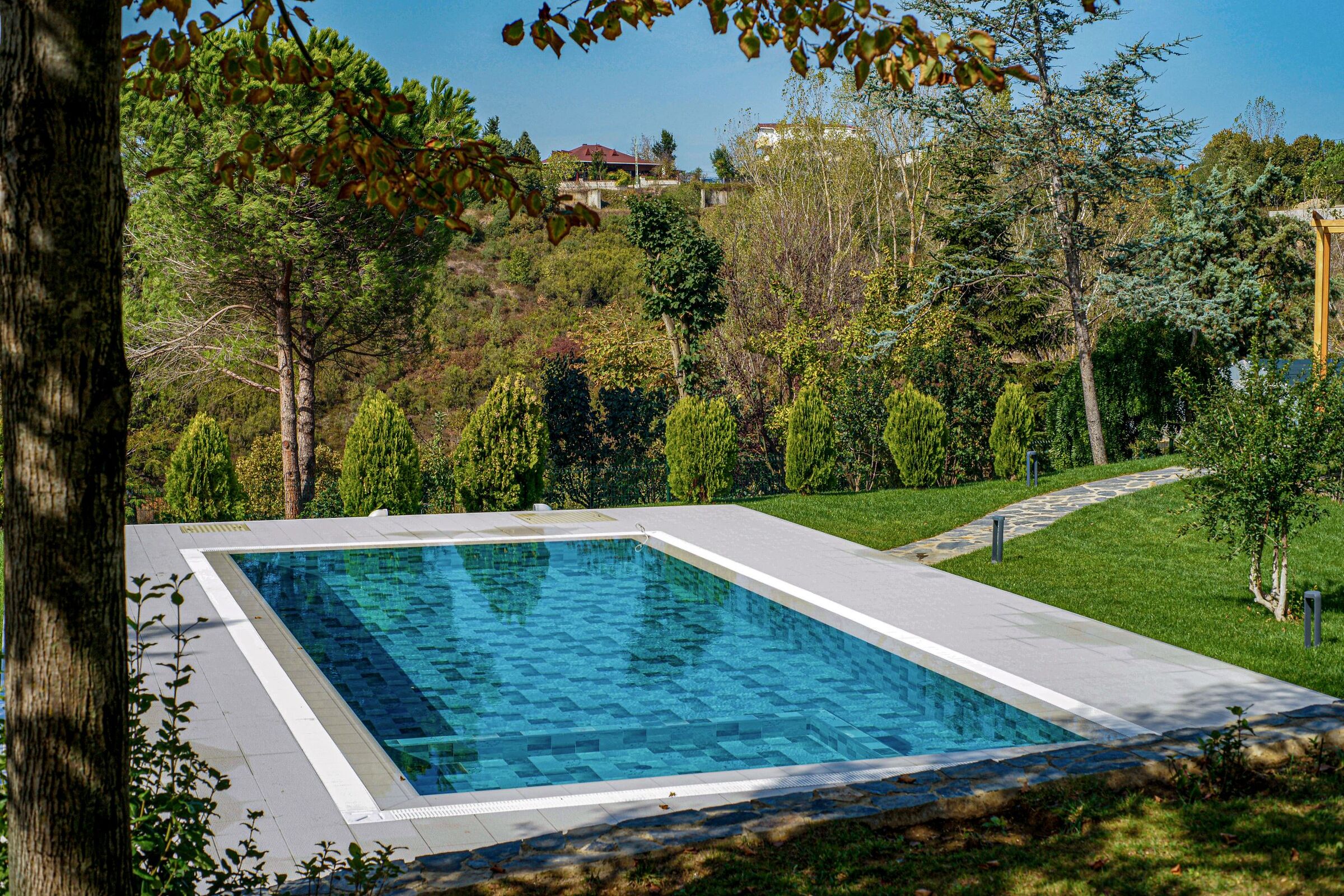 Love Garden Villa | SERAPOOL | Archello