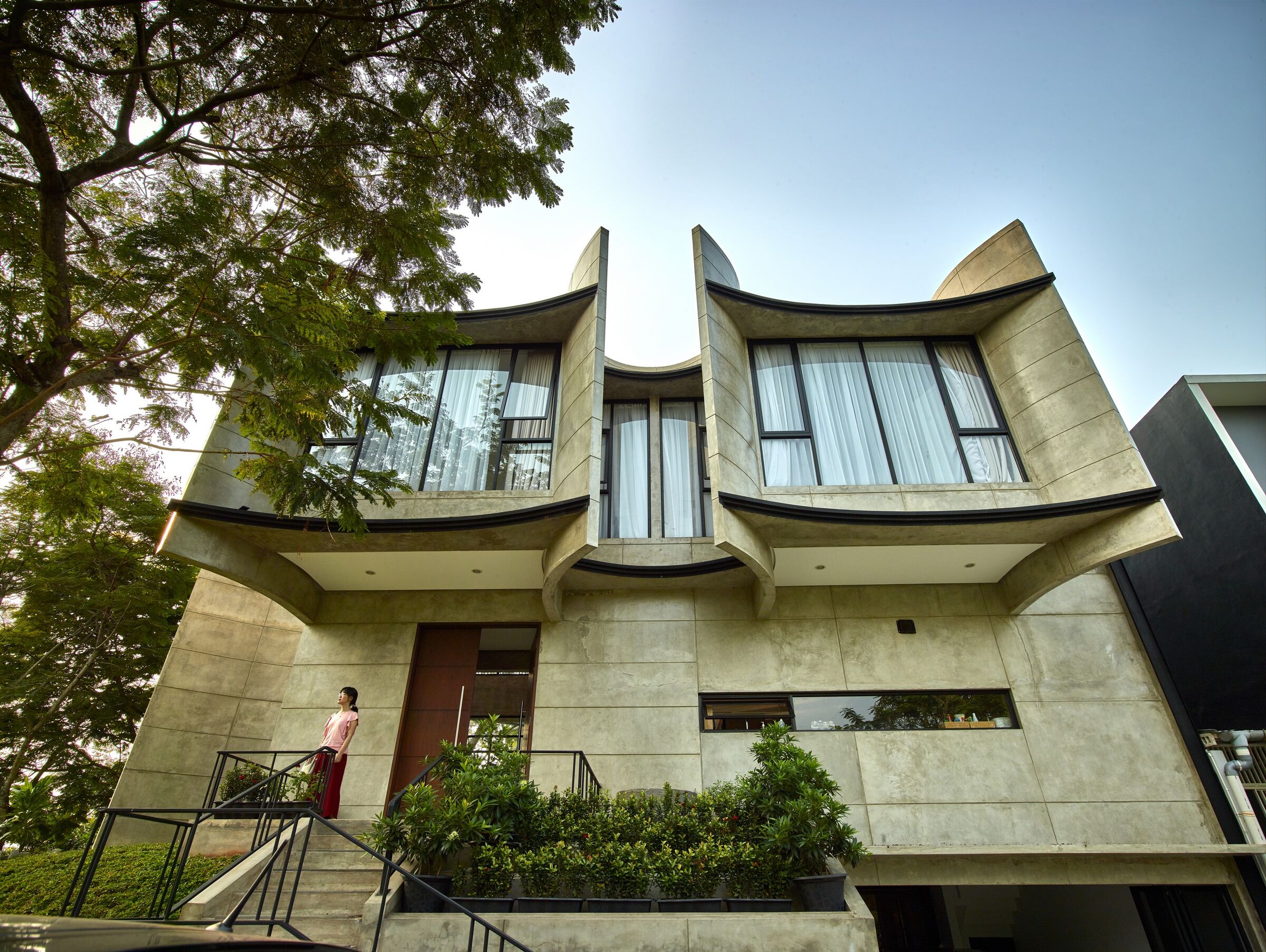 Kampono House | Realrich Architecture Workshop RAW Architecture ...