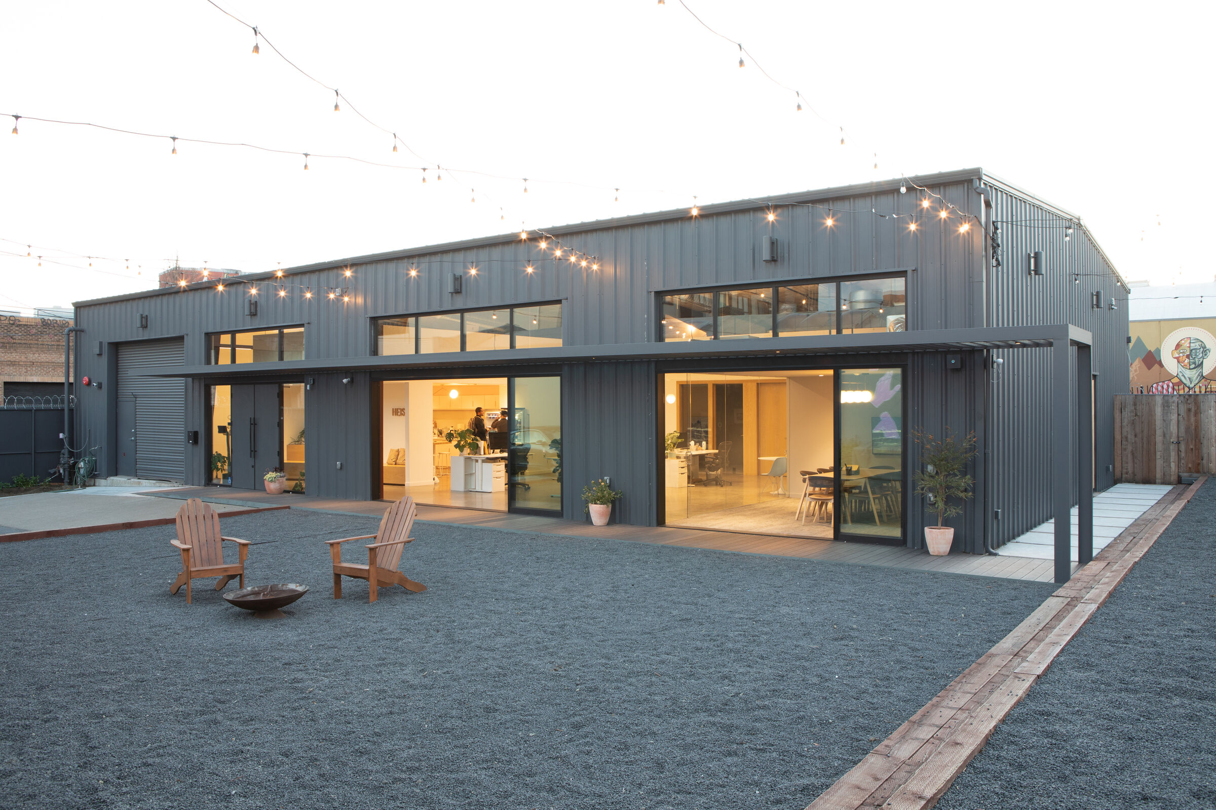 HEIST Production Studios + Offices | Medium Plenty | Archello