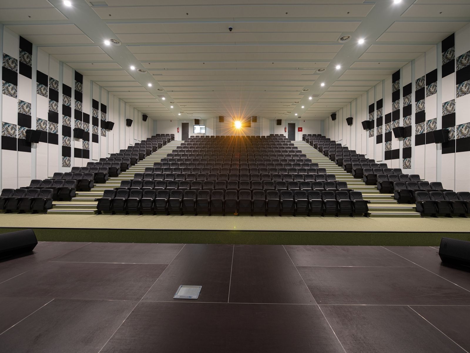 Gallery of Sustainable Concert Hall Theatre | Vicoustic | Media - 4