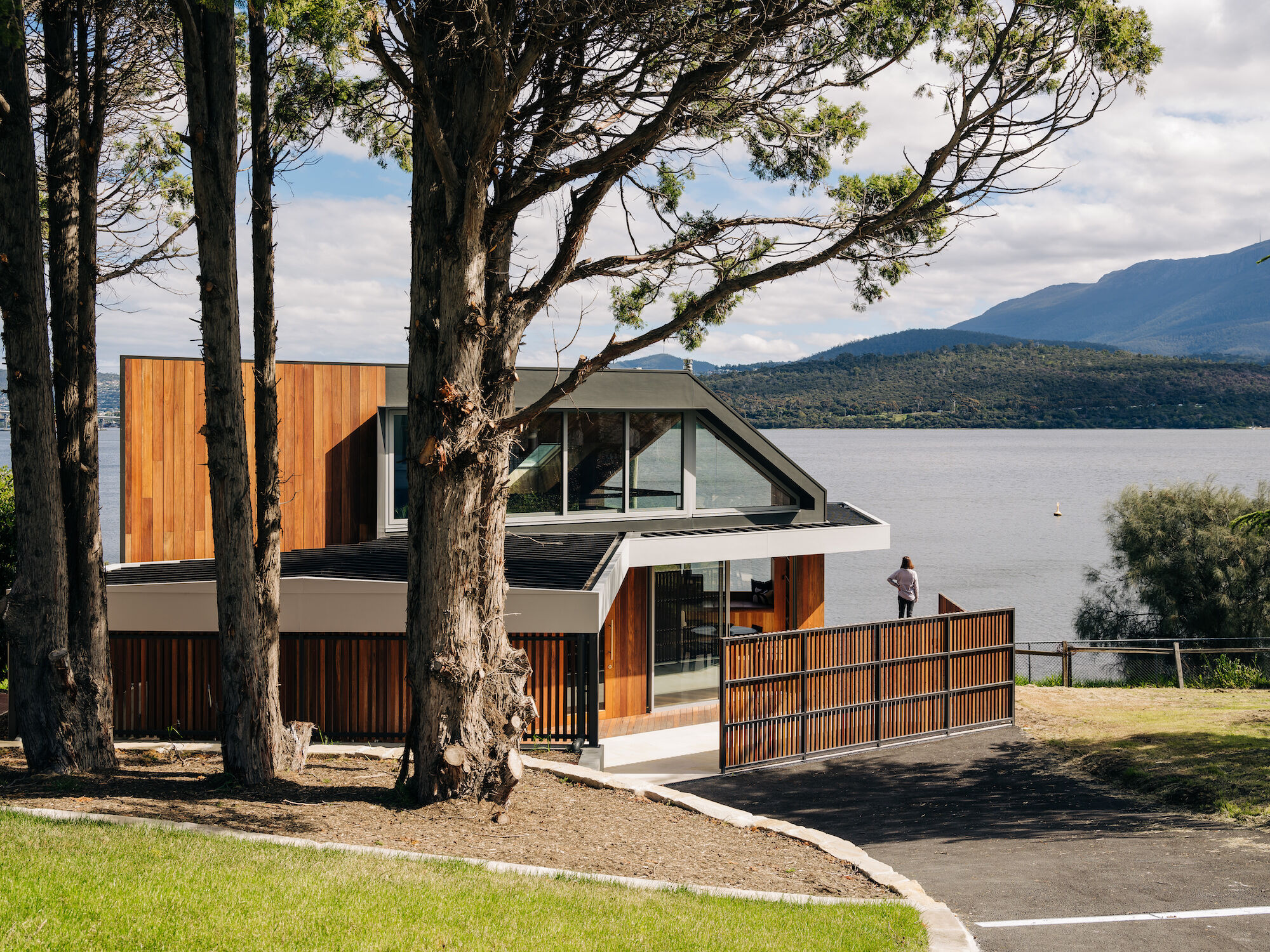 The Boat House | Maguire and Devine Architects | Archello