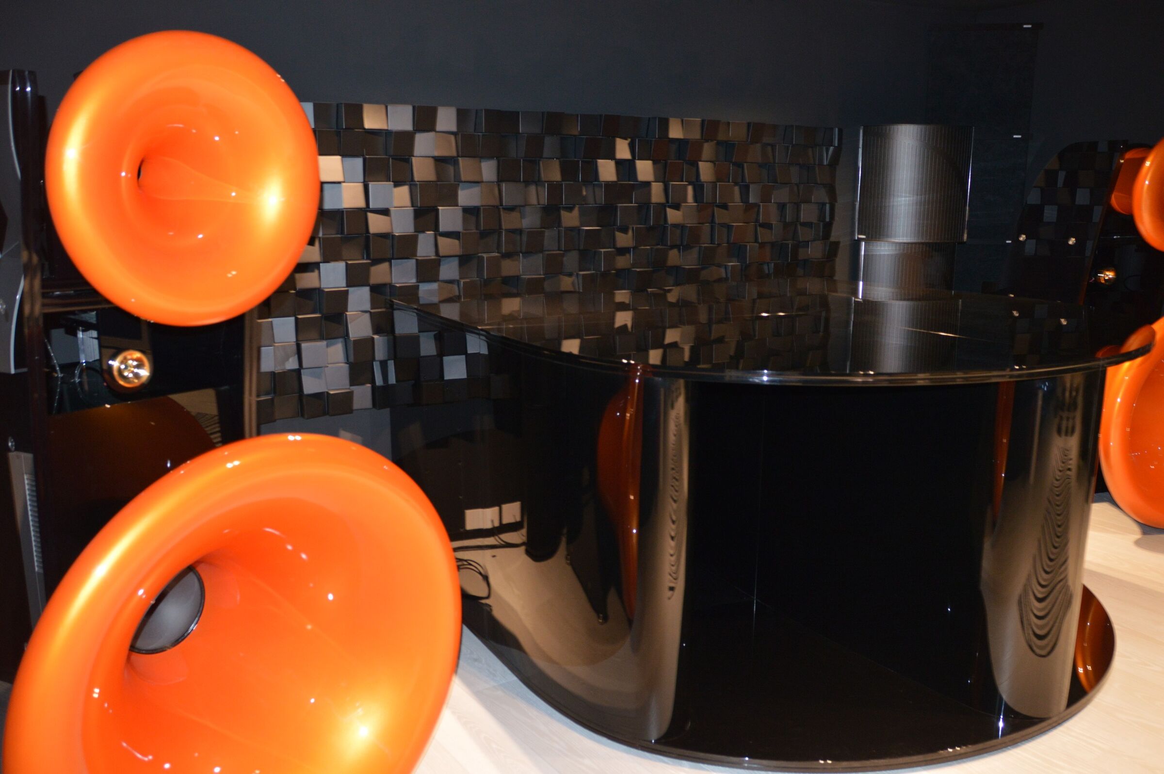 Multifuser Wood MKII by Vicoustic | Archello