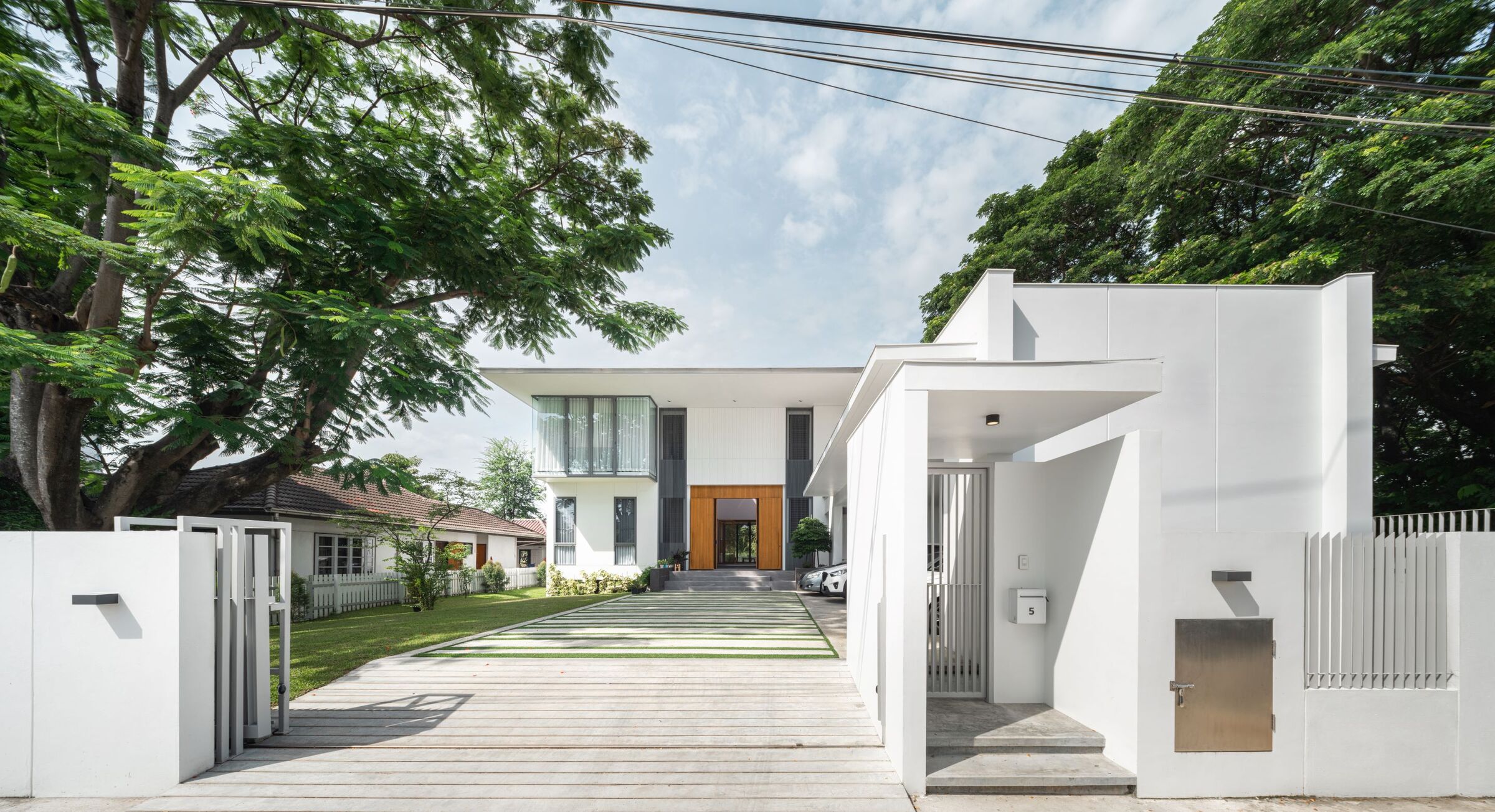 CPK75 House | AOMO (Architecture of My Own) | Archello