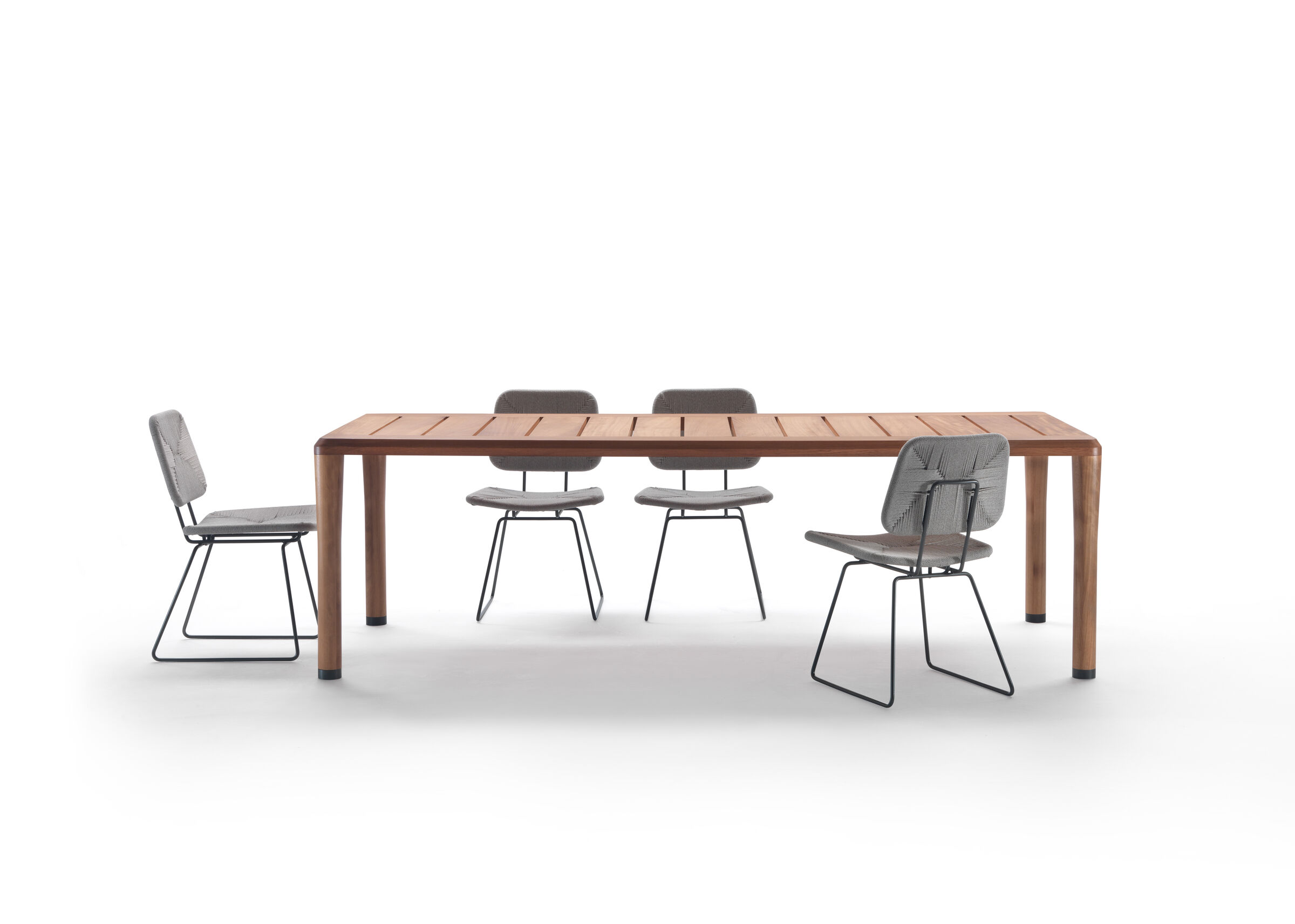 KOBO OUTDOOR DINING TABLE by Flexform | Archello