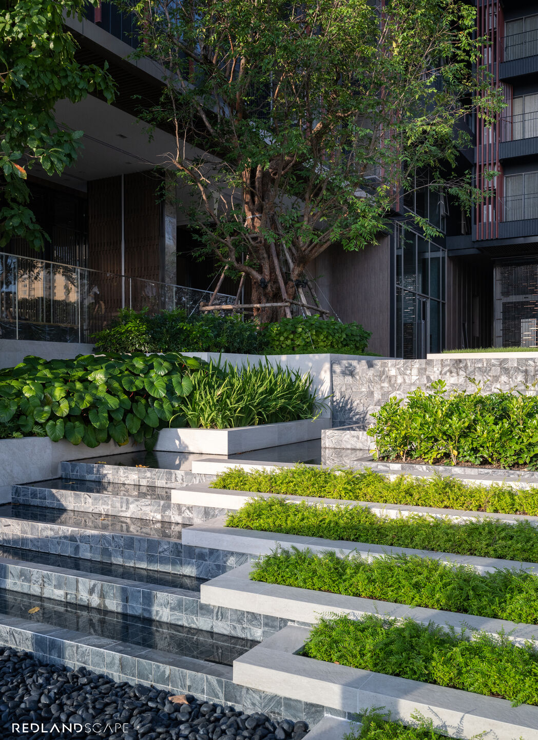 Gallery of Rhythm Ekkamai Estate | Redland-scape | Media - 10