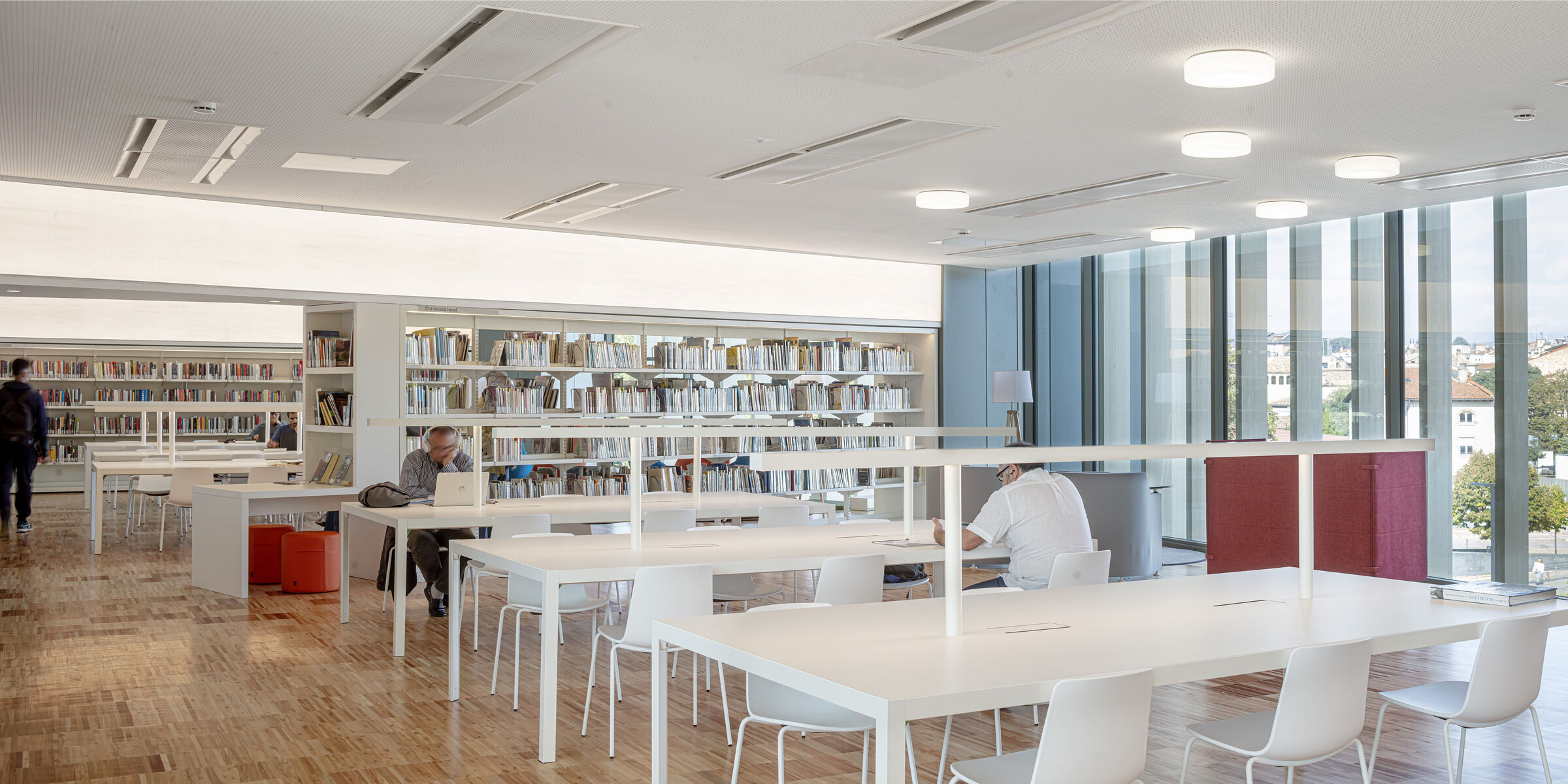 Gallery of NEW PILARÍN BAYES LIBRARY, VIC (Barcelona) | BCQ ...