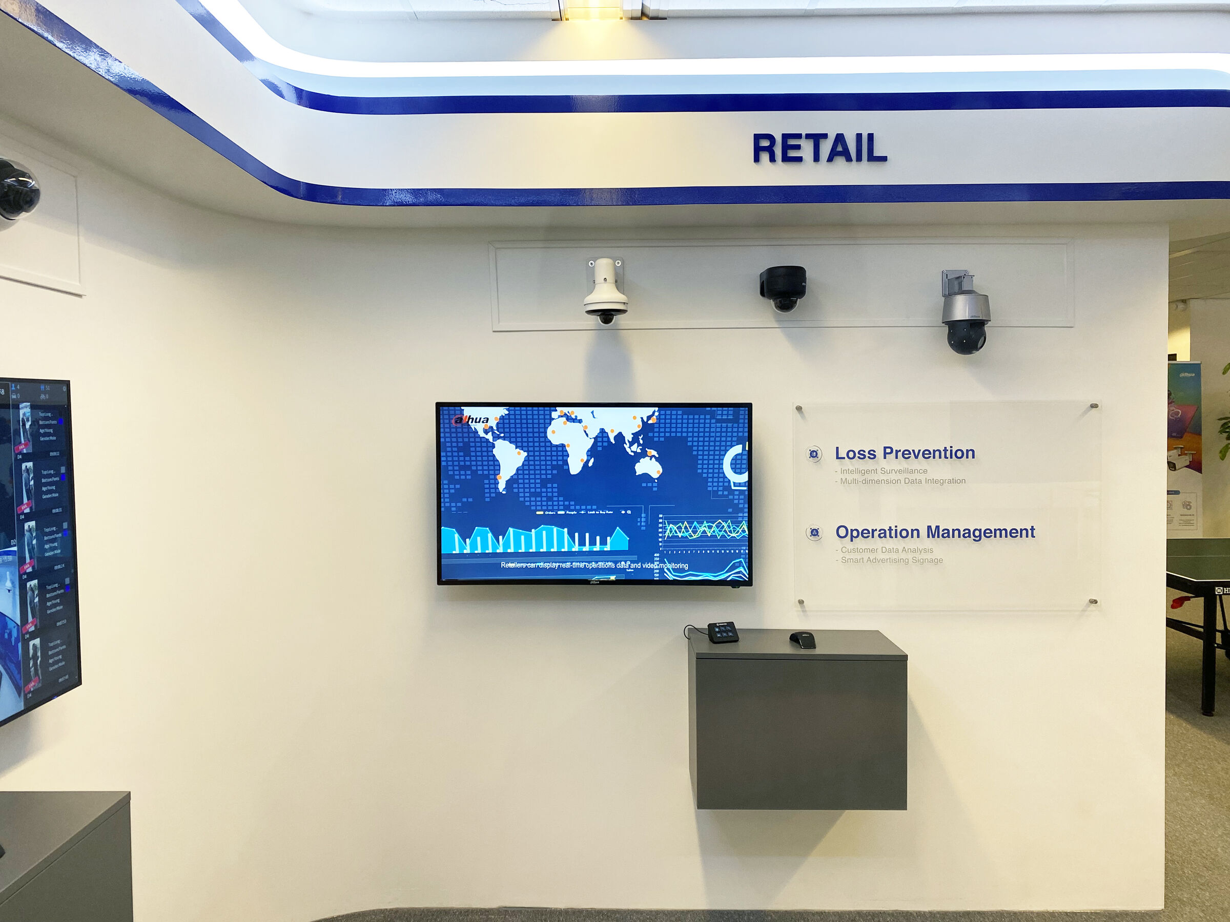 Gallery of Dahua Technology Showroom | JYVM | Media - 4