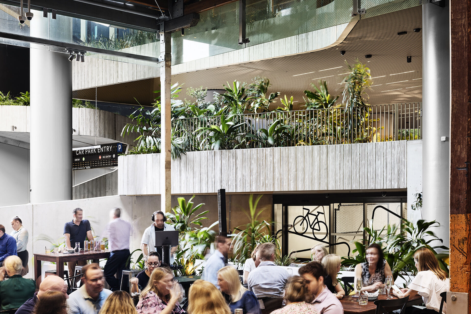 Gallery of 80 Ann Street, Heritage Lanes | ASPECT Studios | Media - 10