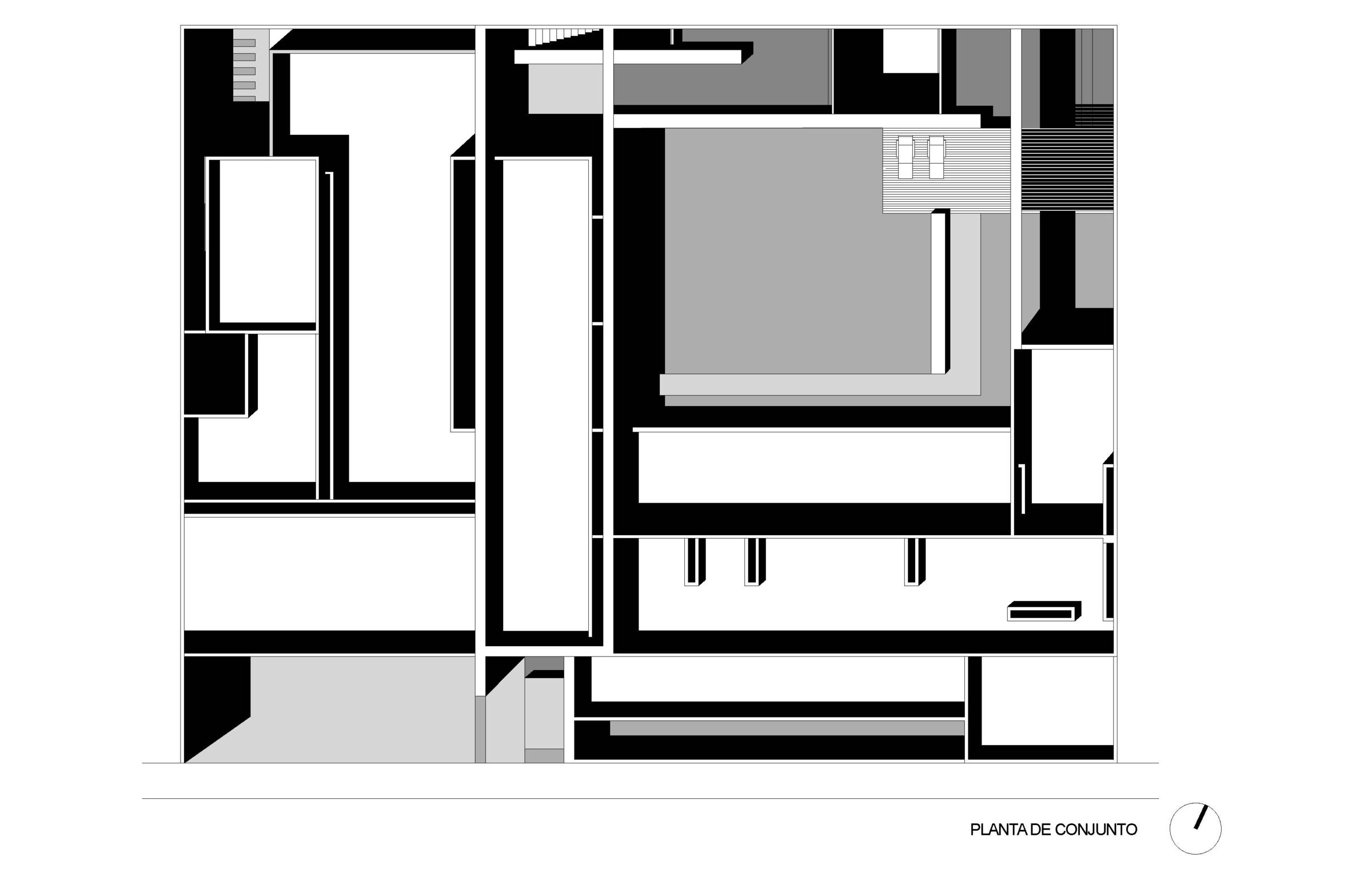Gallery of CASA CON PATIO | Augusto Quijano Arquitectos SCP | Media - 1