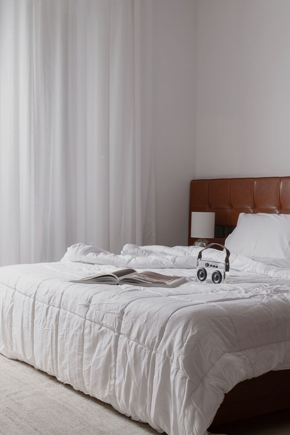 Gallery of FLAT BLANC | Studio Bomb | Media - 3