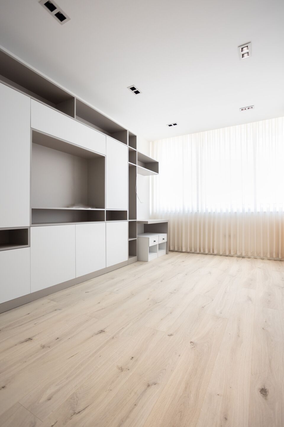 Minimal apartmant | Vanitar | Archello