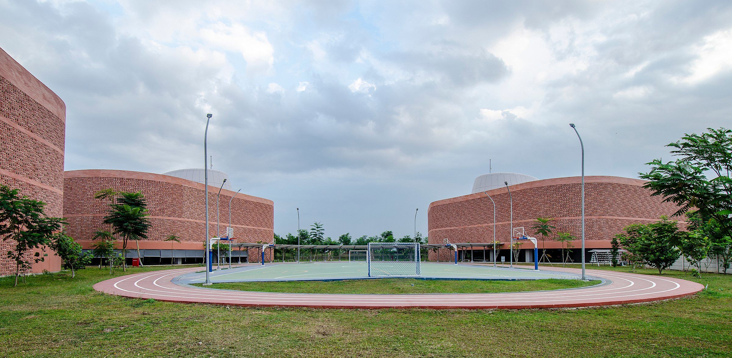 Binus Edupark Semarang | Denton Corker Marshall | Archello