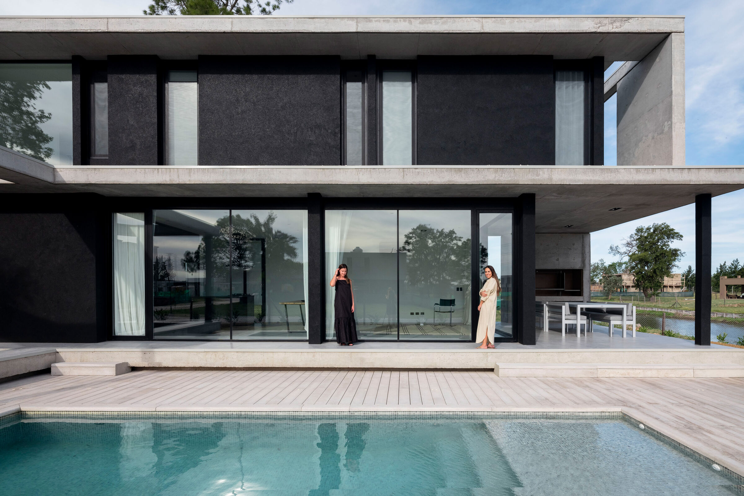 LG105 | ESTUDIO JDD | Archello