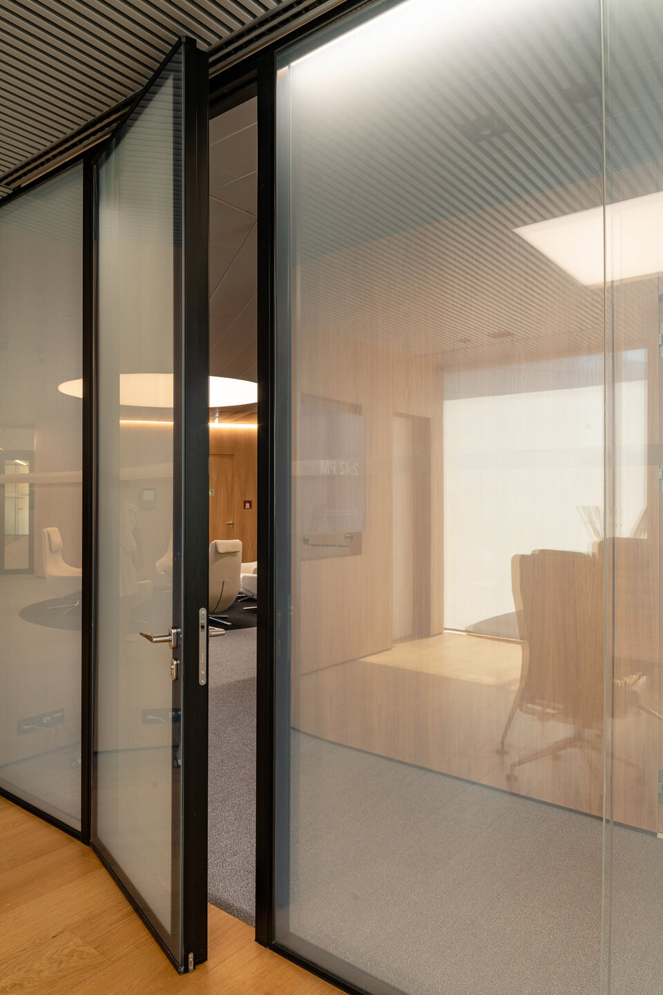 Gallery of Sazka Offices | LIKO-S | Media - 24