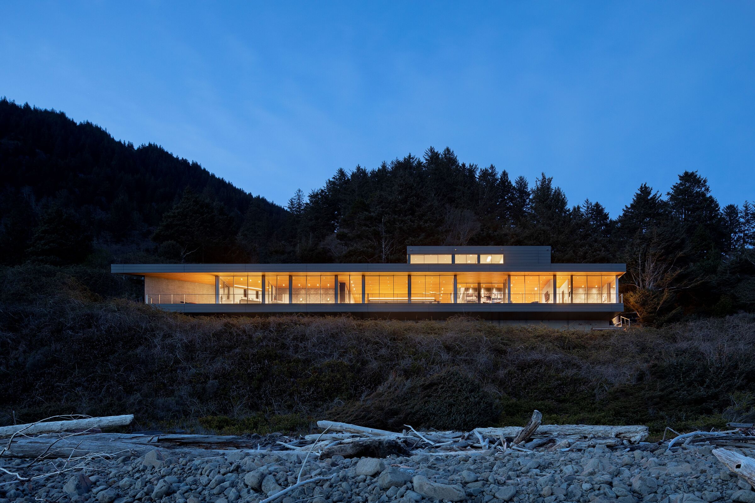 Prow House | chadbourne + doss architects | Archello