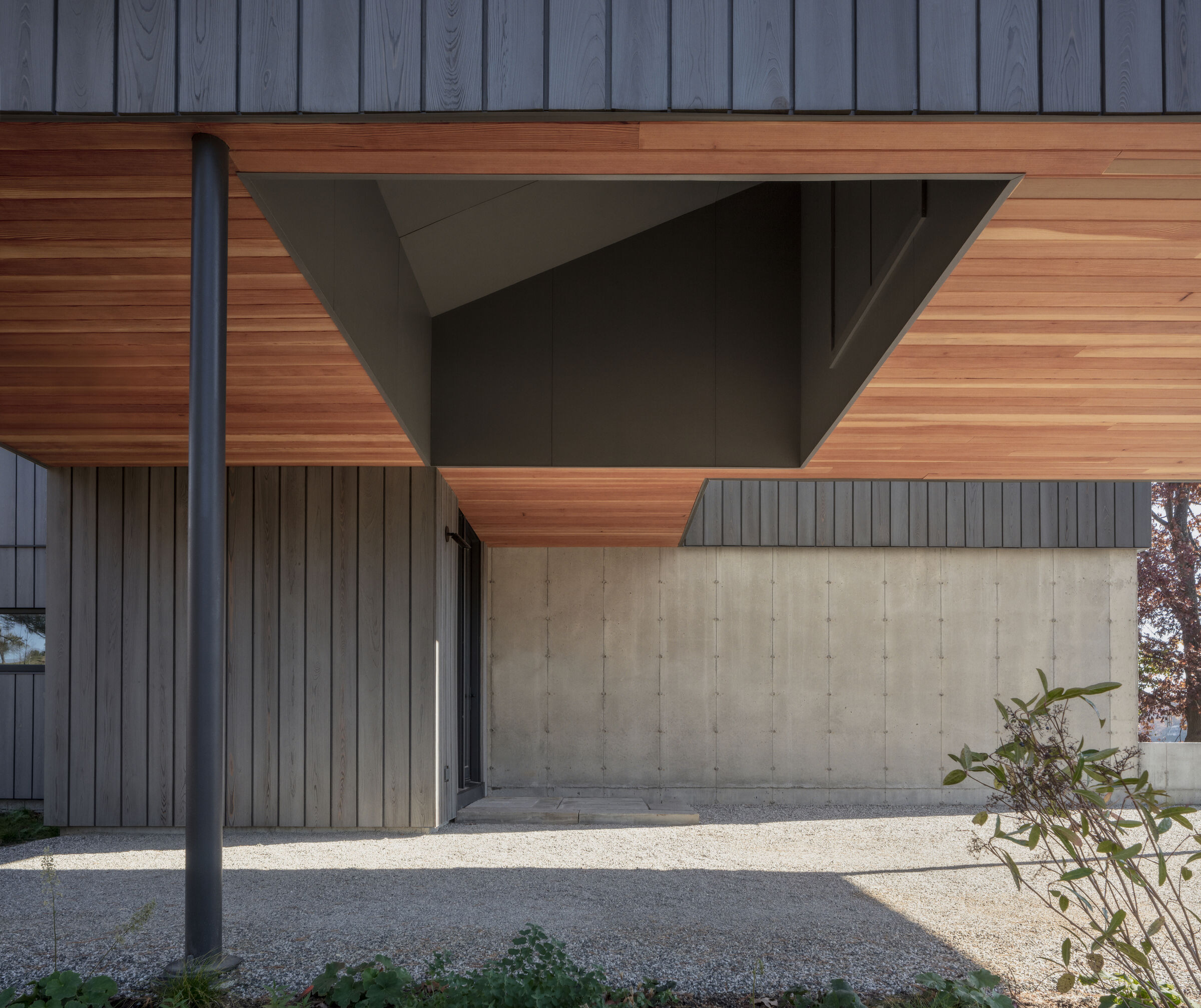 Gallery of Copake Lake House | Desai Chia Architecture | Media - 5