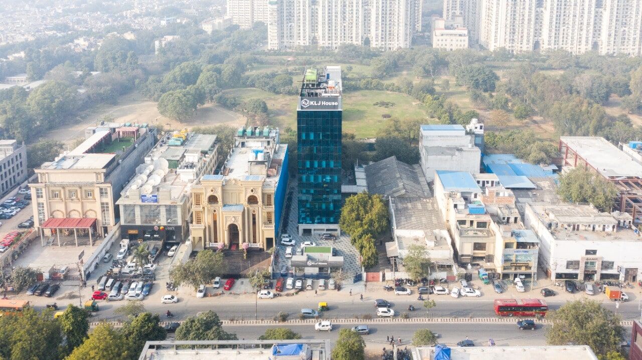 ATRIUM TOWER | Amit Khanna Design Associates | Archello