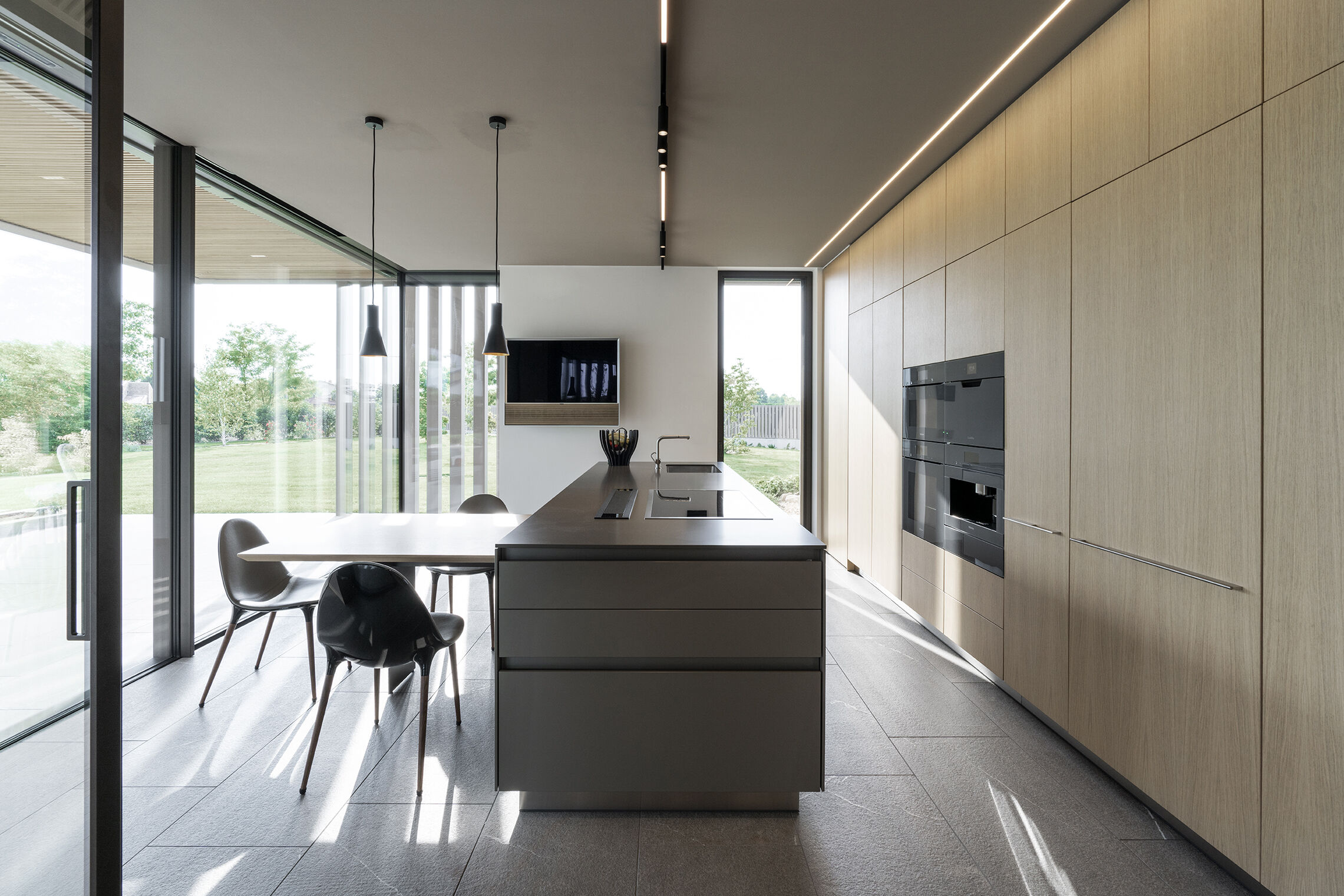 CRYSTAL PLUS by Impronta | Archello