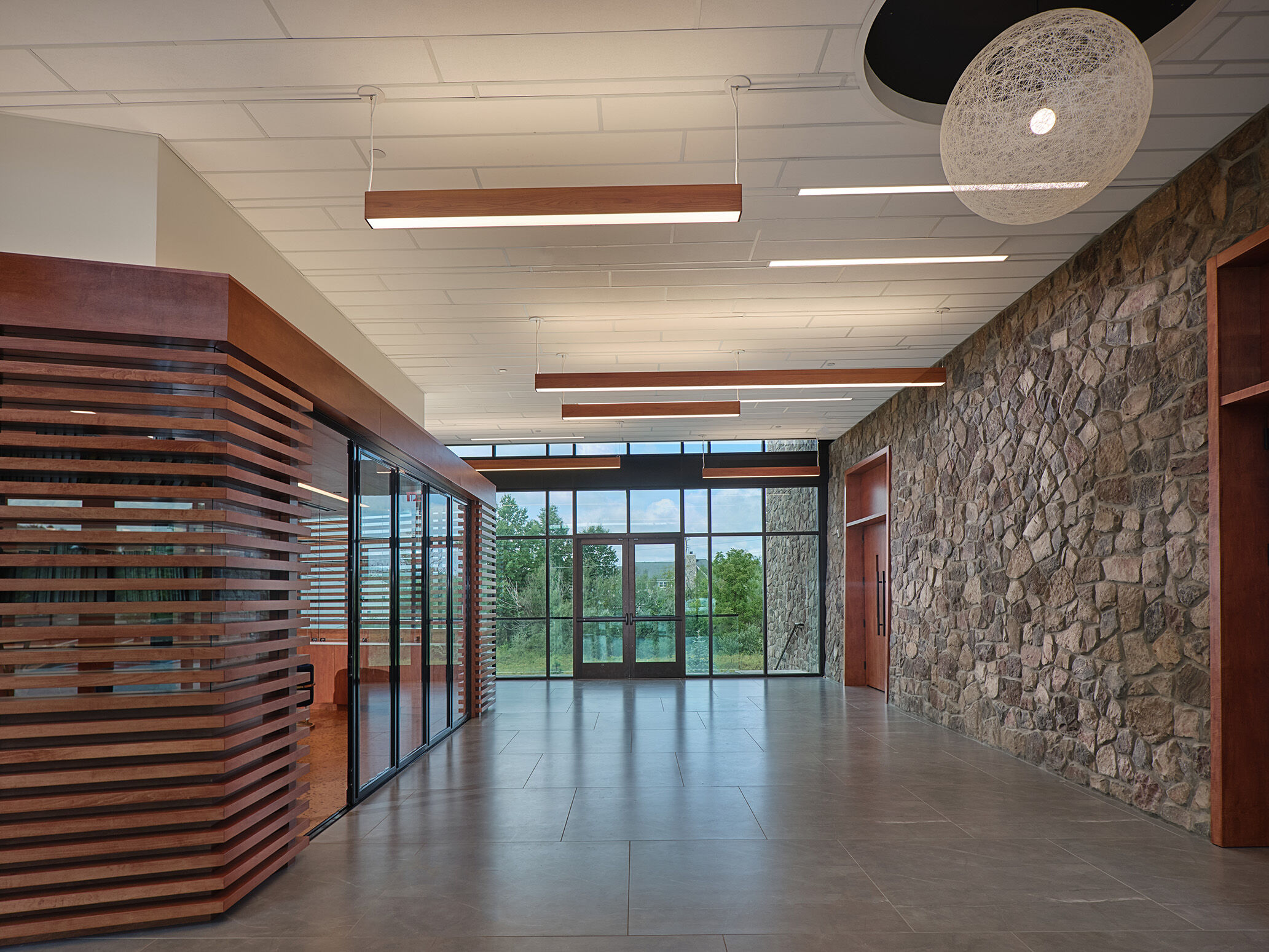 Gallery of Telyas Chabad Jewish Center | Joshua Zinder Architecture ...