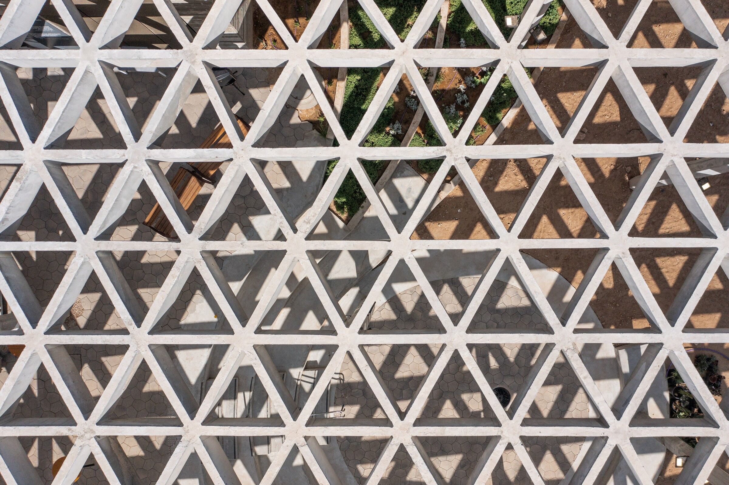 Gallery of Midbarium, The Jack | A. Lerman Architects | Media - 14