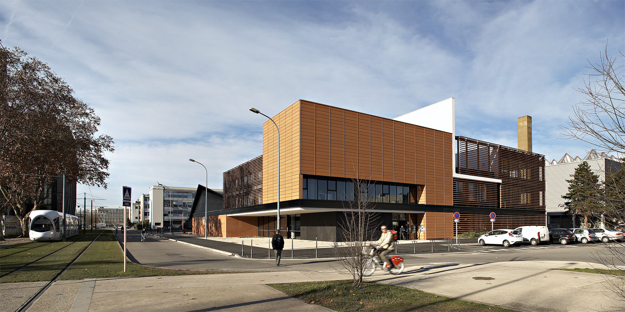 DIGITAL LIBRARY | LYON, FRANCE | MICHEL RÉMON & ASSOCIÉS | Archello