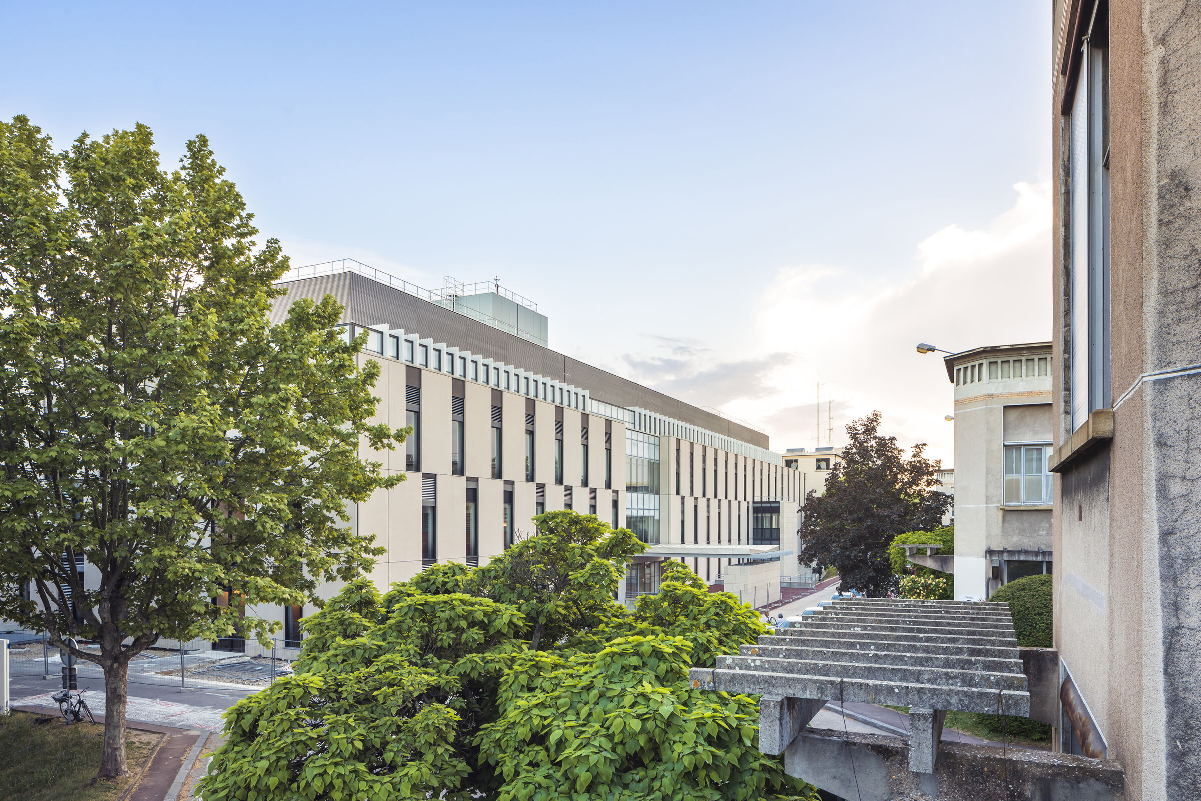 HOSPITAL GENERAL | LYON, FRANCE | MICHEL RÉMON & ASSOCIÉS | Archello