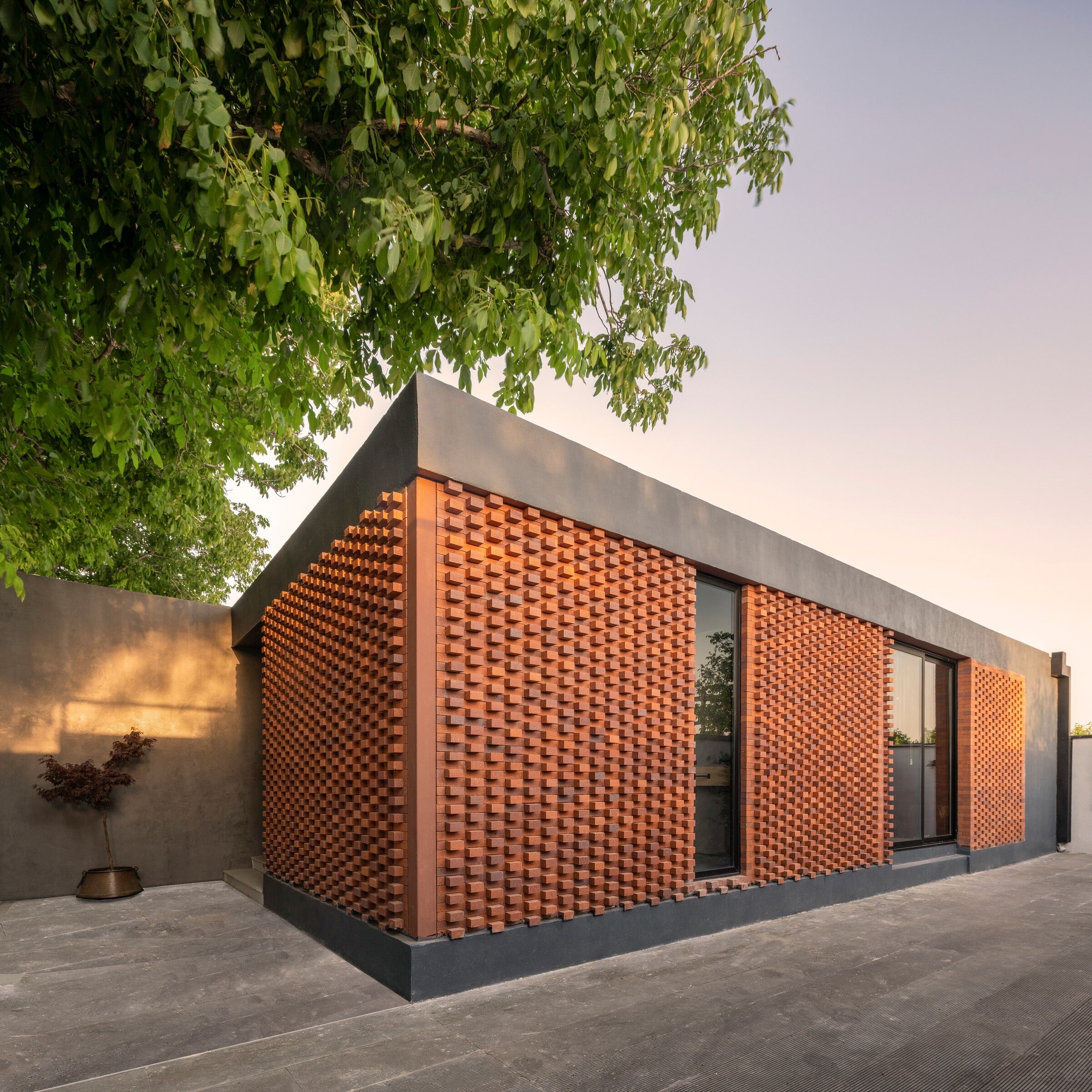 Corner Villa | Arash Madani Design Studio | Archello