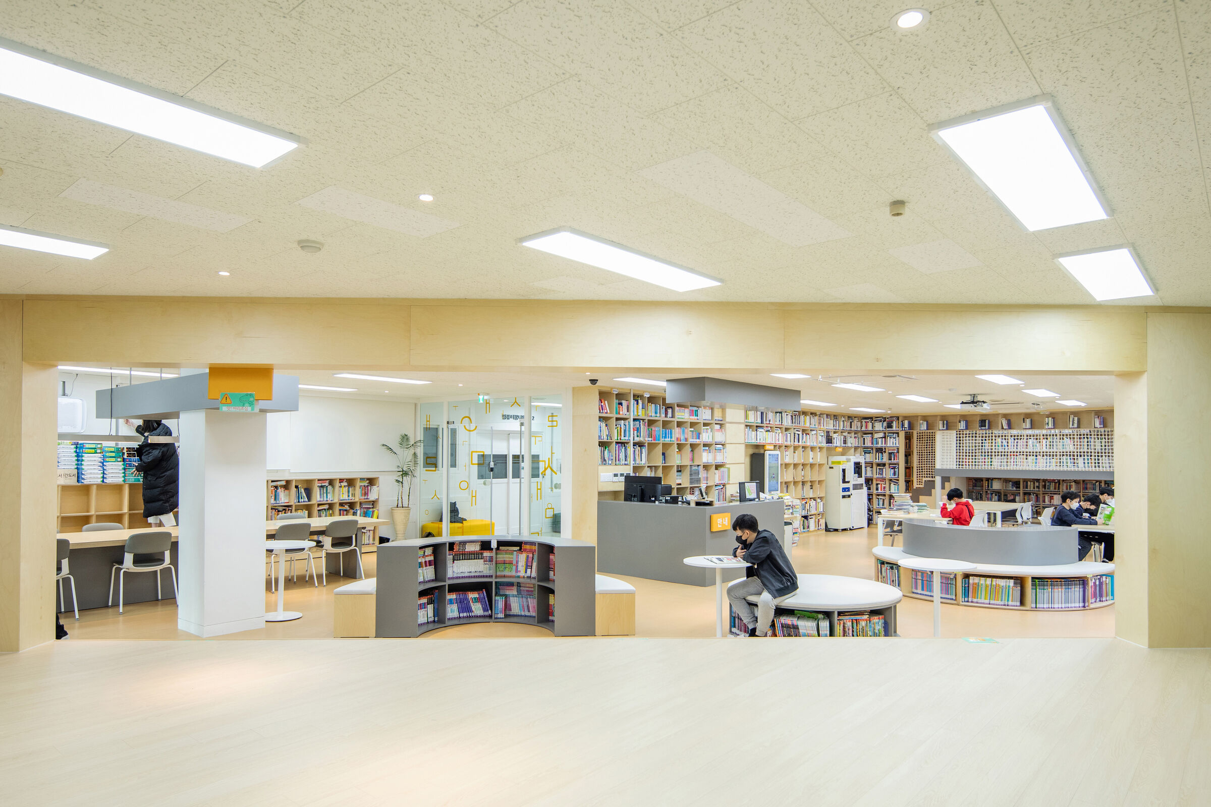 Gallery of The Birch Library | G/O Architecture | Media - 1